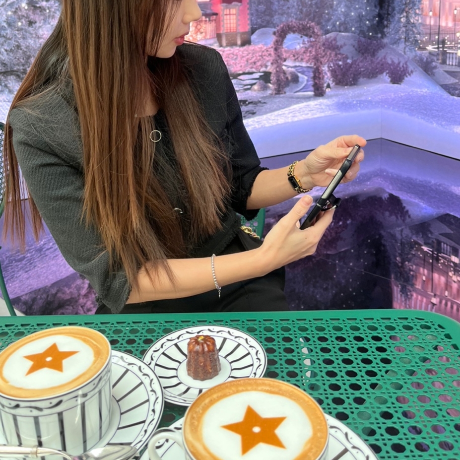 (@dailyjeie) 님의 게시물 | KREAM