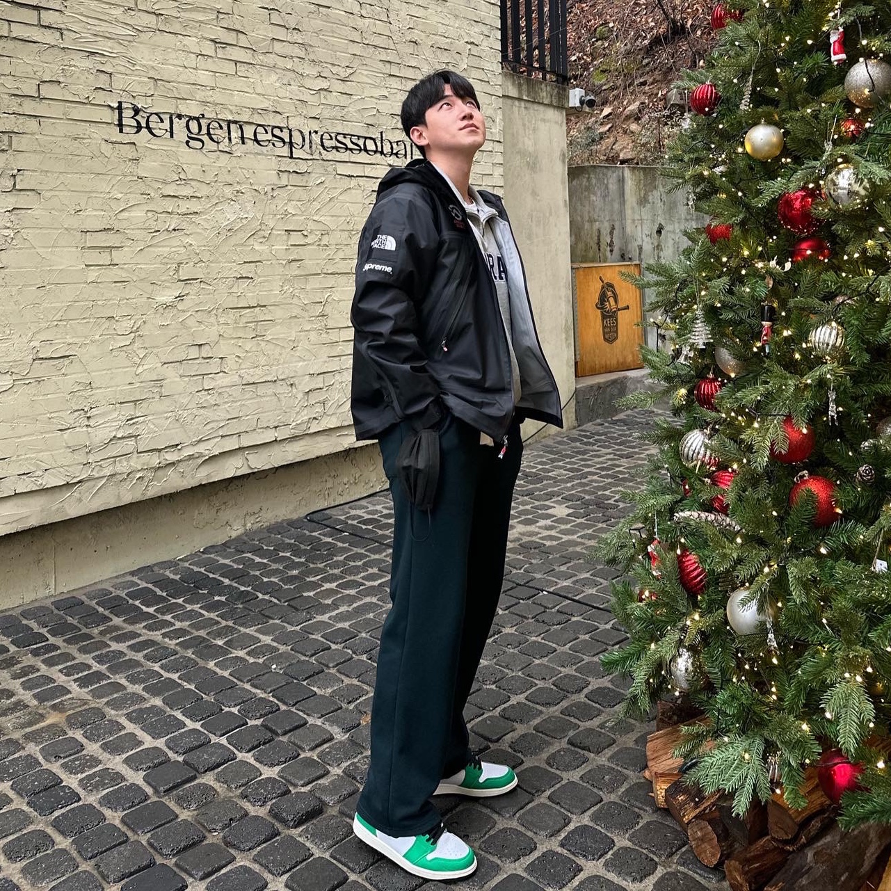 곰탱이 (@hun.__.2) 님의 게시물 | KREAM