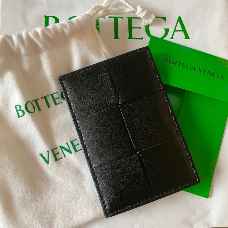 용자룡 (@lb310070) 님의 게시물 | KREAM