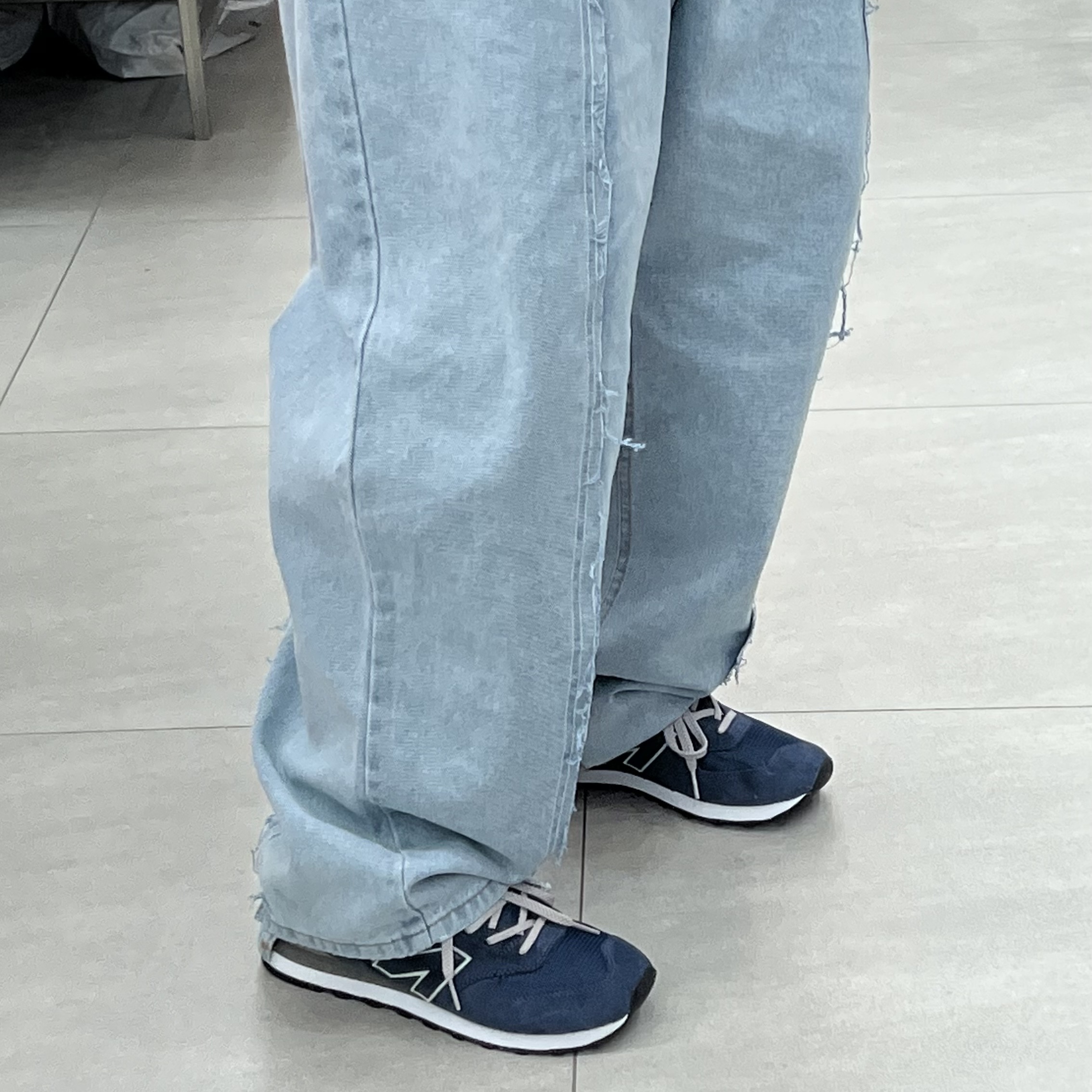 꿀이 (@jj___un_) 님의 게시물 | KREAM