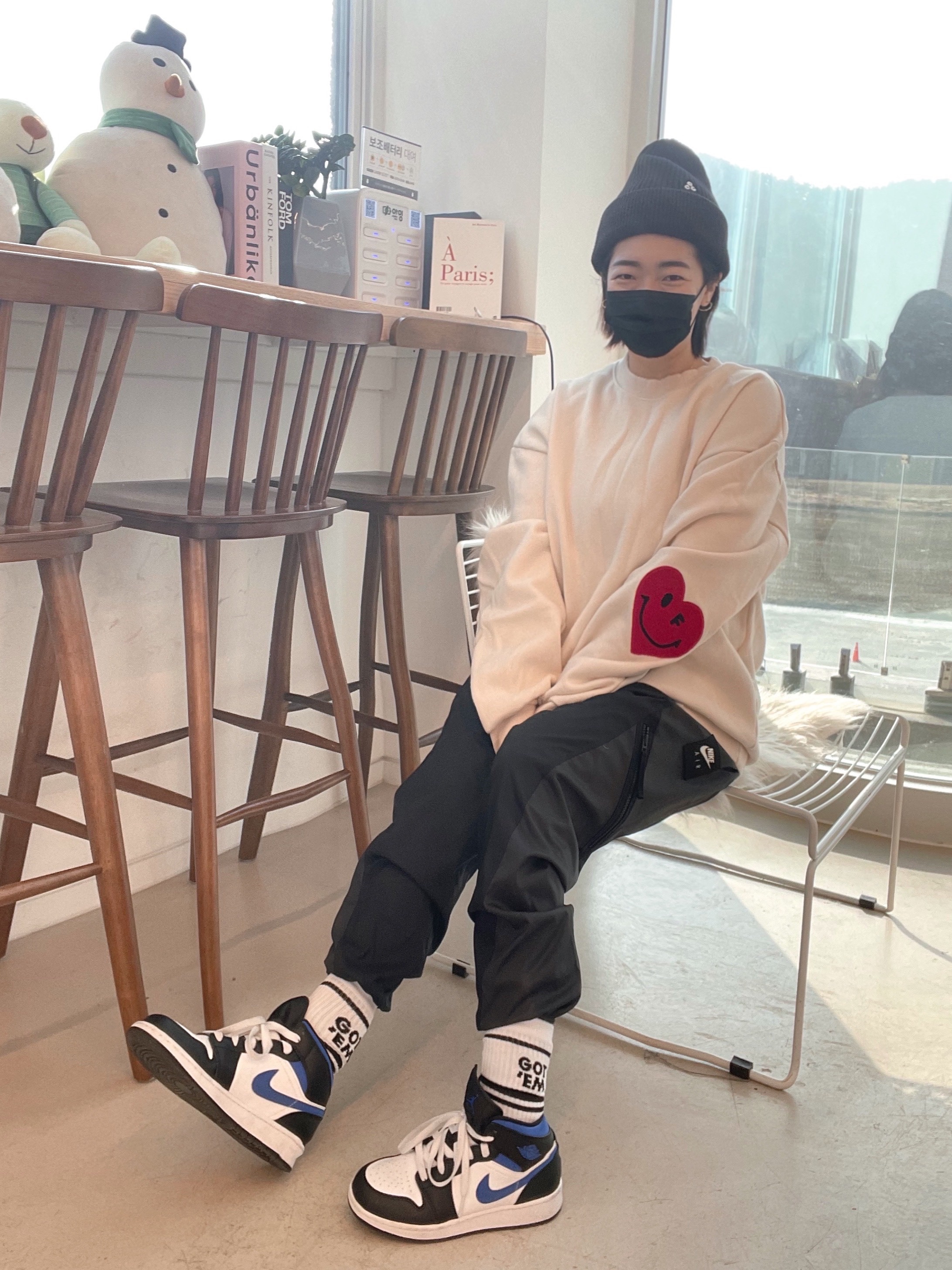 탱구리 (@kimtaeng__) 님의 게시물 | KREAM