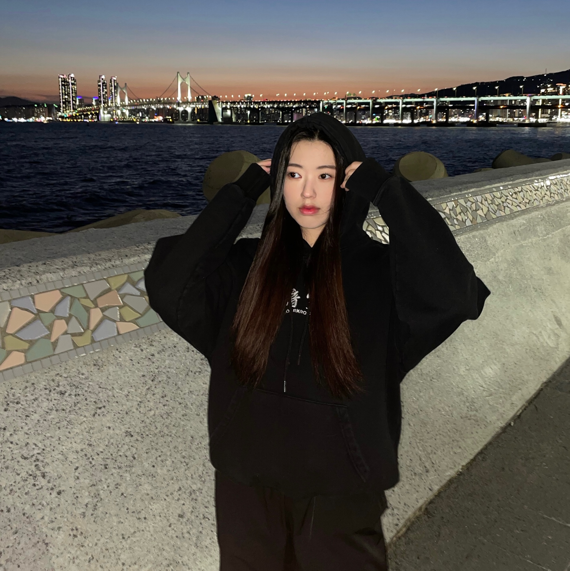 정아 (@h__ajjang) 님의 게시물 | KREAM