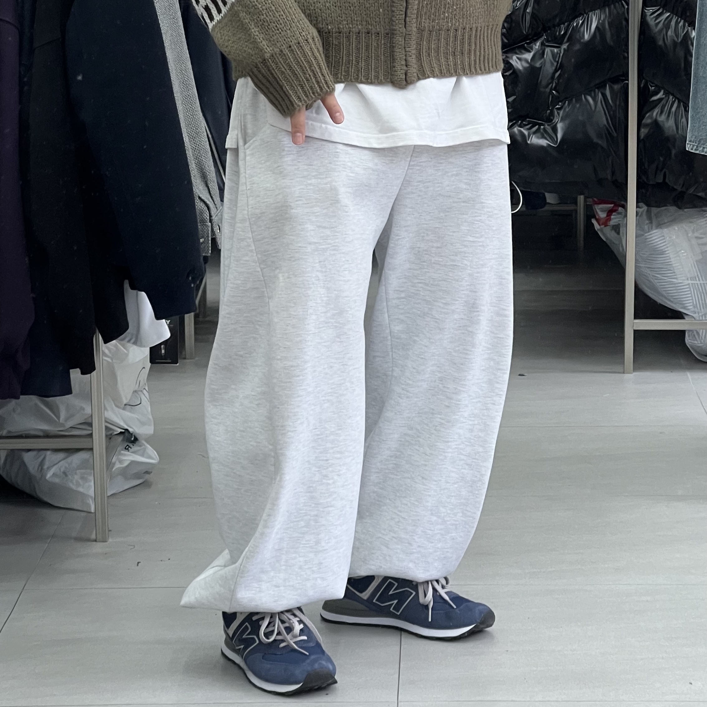 꿀이 (@jj___un_) 님의 게시물 | KREAM