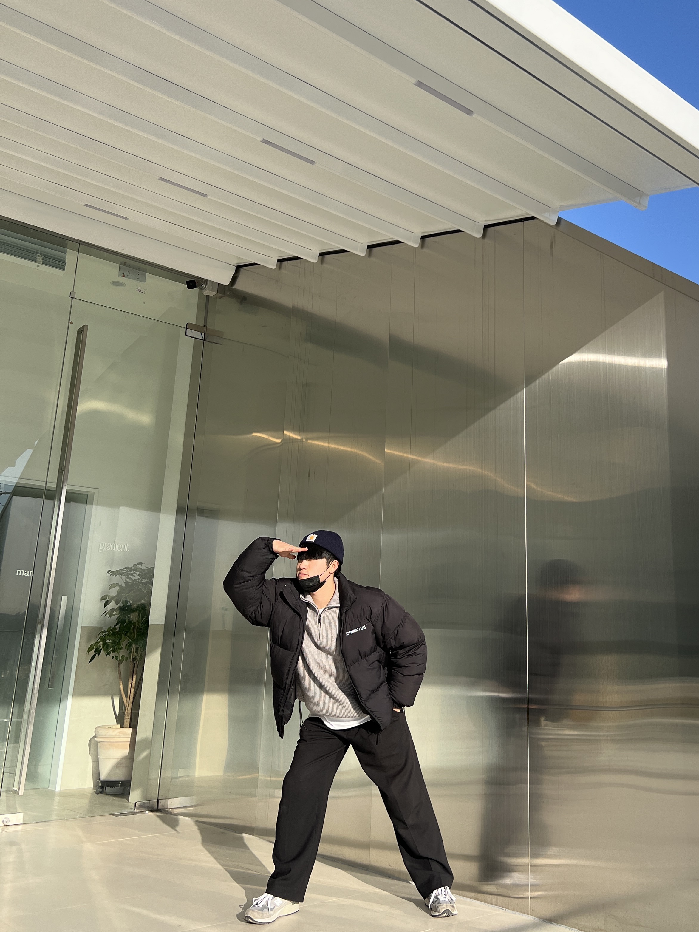 왕희찬 (@hee_ch) 님의 게시물 | KREAM