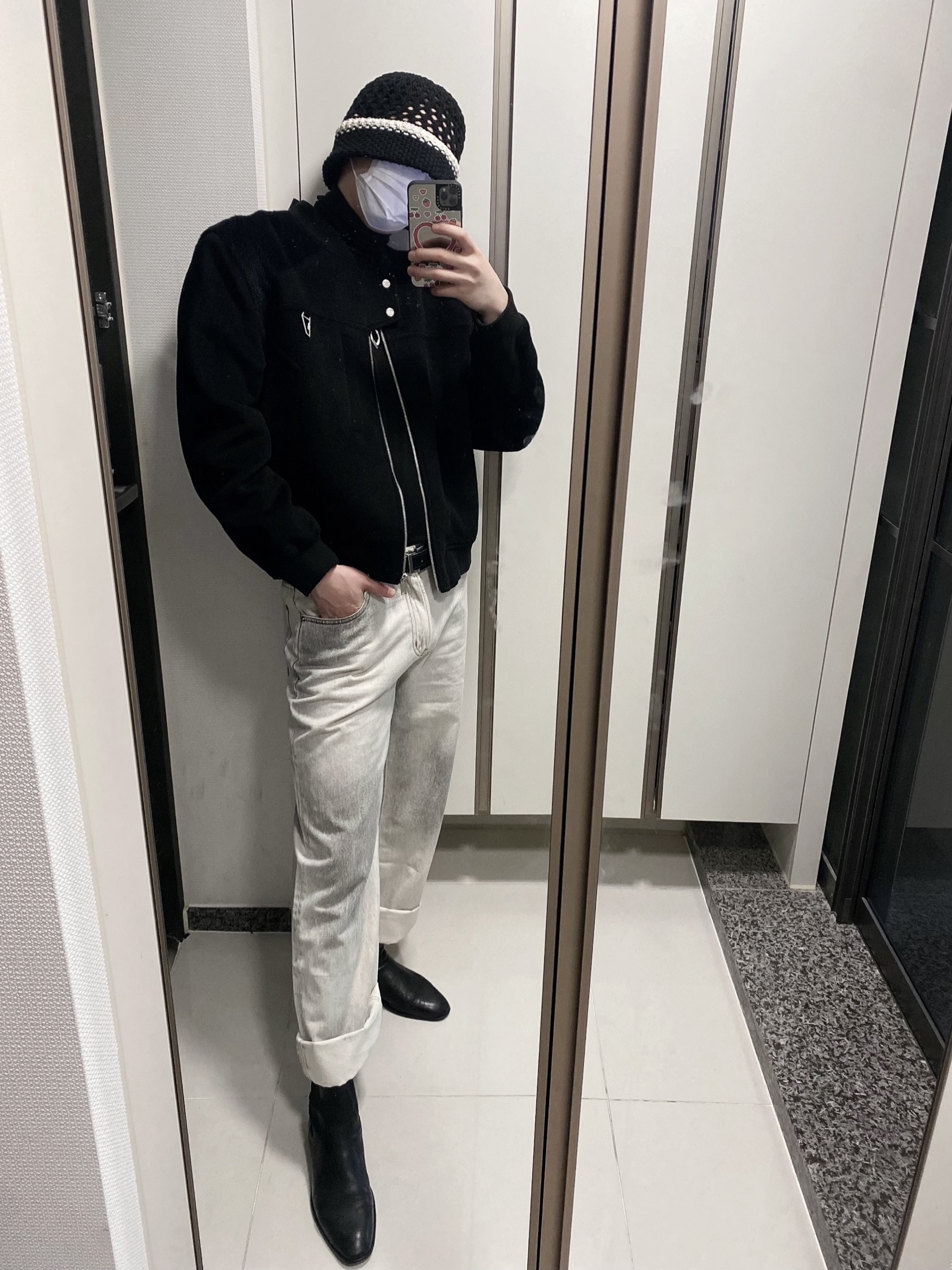 @𝙜𝙠𝙖𝙬𝙡𝙜𝙣𝙨(𝙎𝙝... (@gkawlgns) 님의 게시물 | KREAM