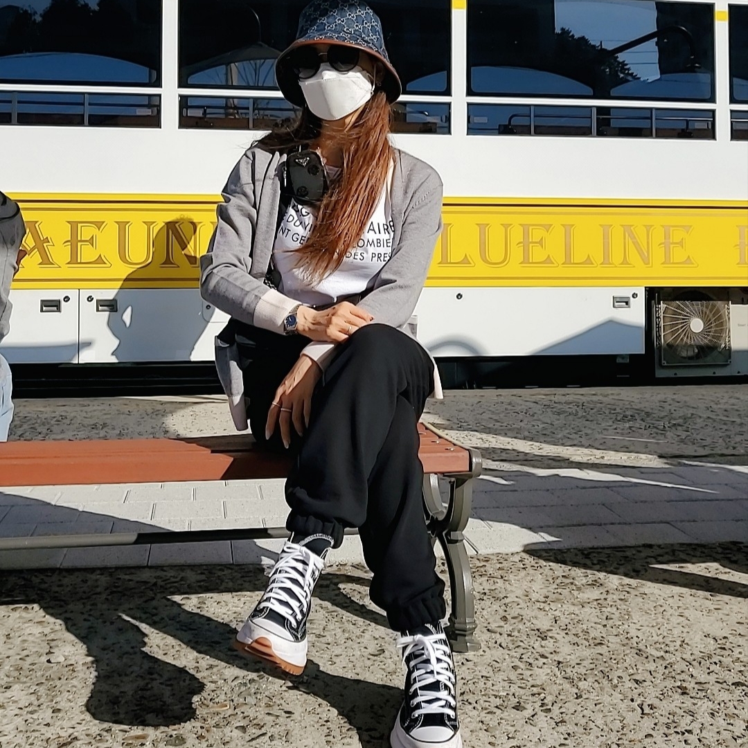 soo_0212 (@7r6erl) 님의 게시물 | KREAM