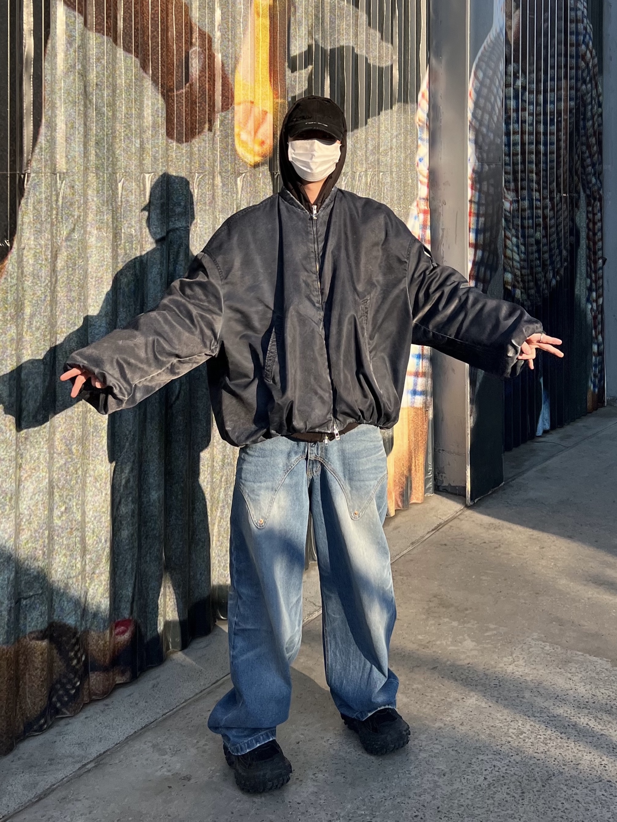 소코년 (@sonyunko) 님의 게시물 | KREAM