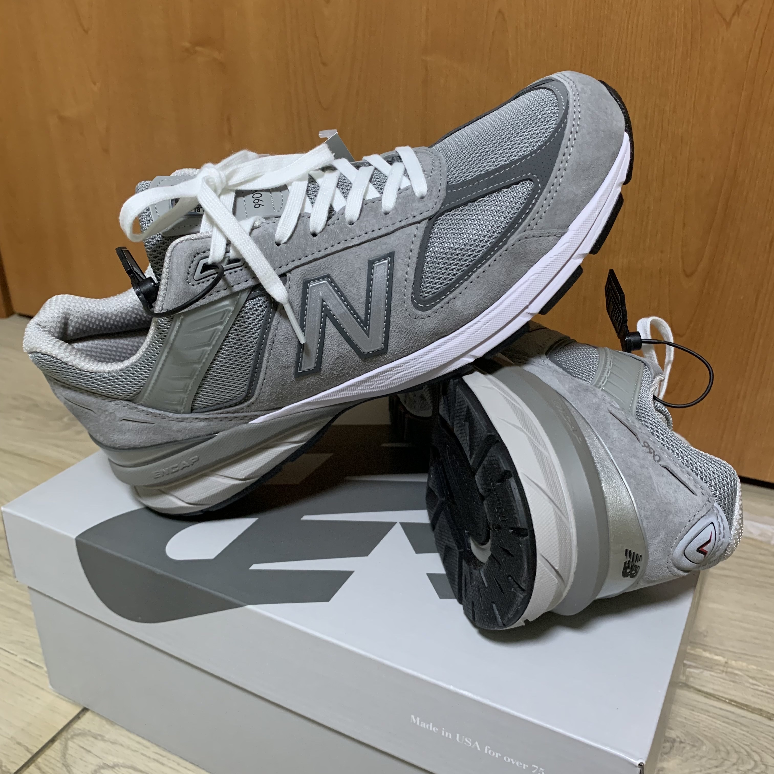 metheu99 (@slvblpr) 님의 게시물 | KREAM