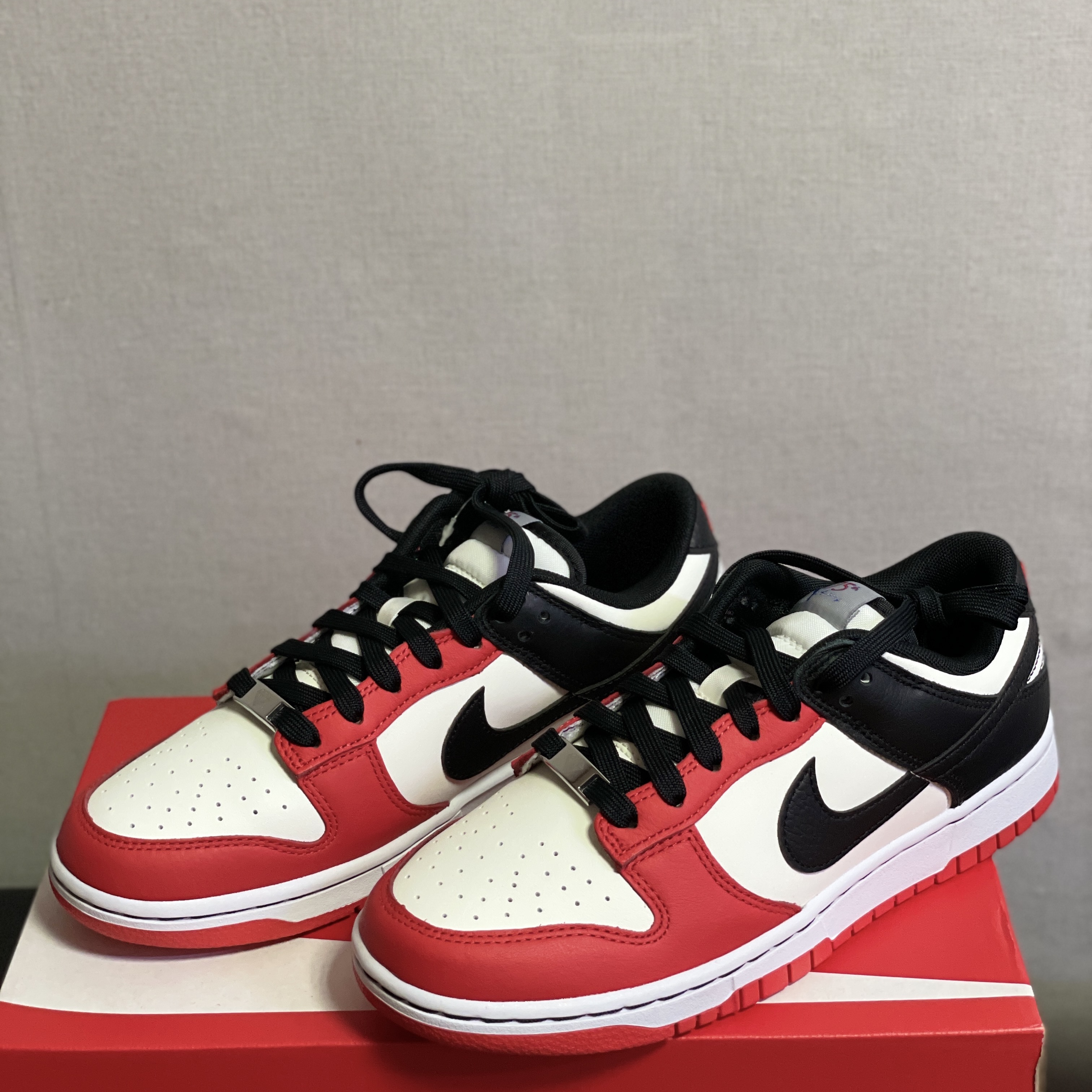 세마 (@gronring) 님의 게시물 | KREAM