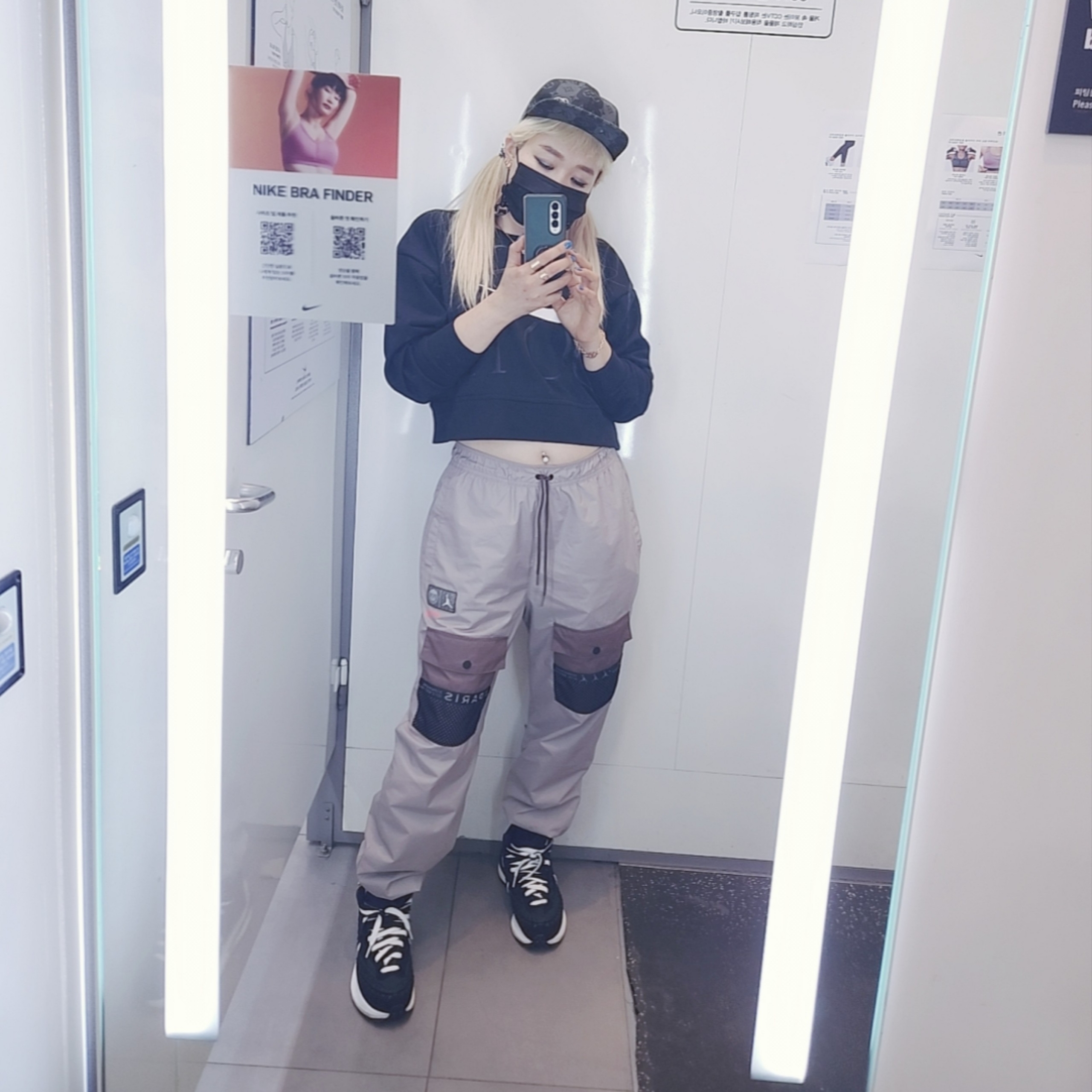 RING.ZI (@ringzi) 님의 게시물 | KREAM