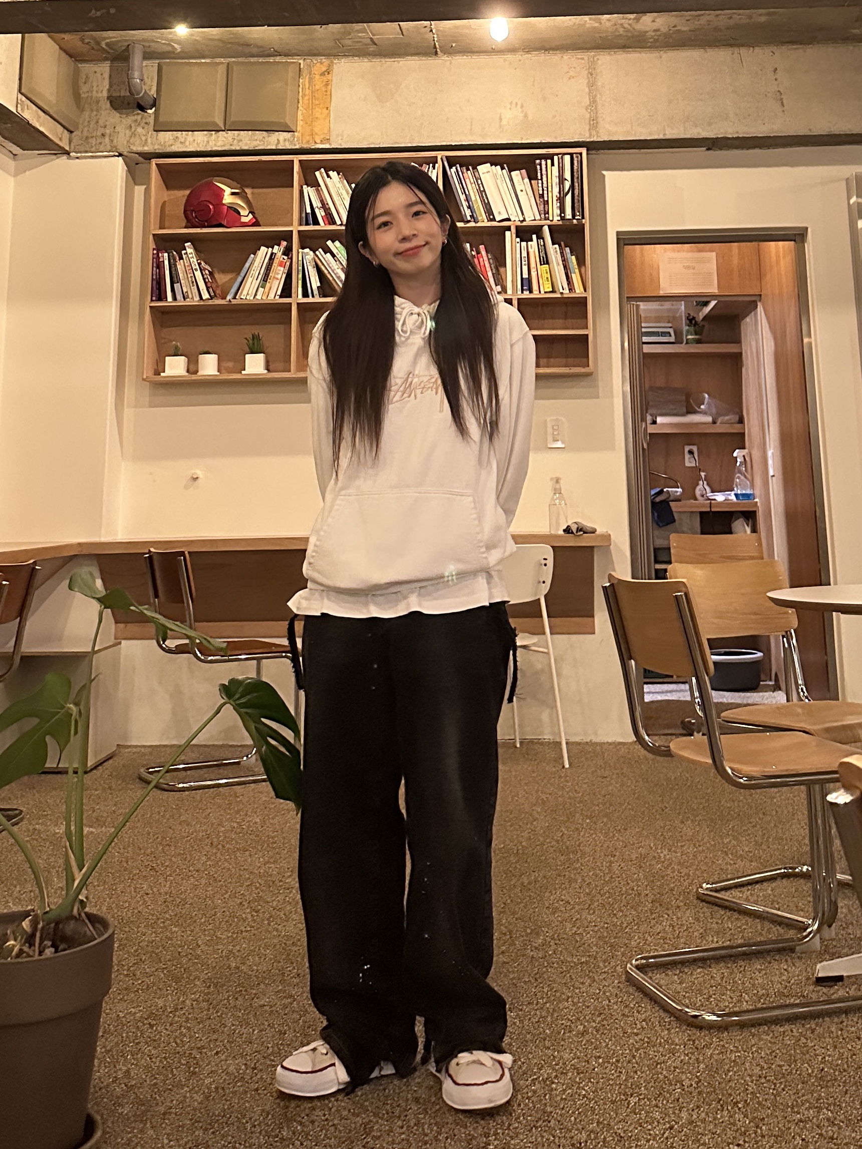 @d2_b_ (@d2_b_) 님의 게시물 | KREAM