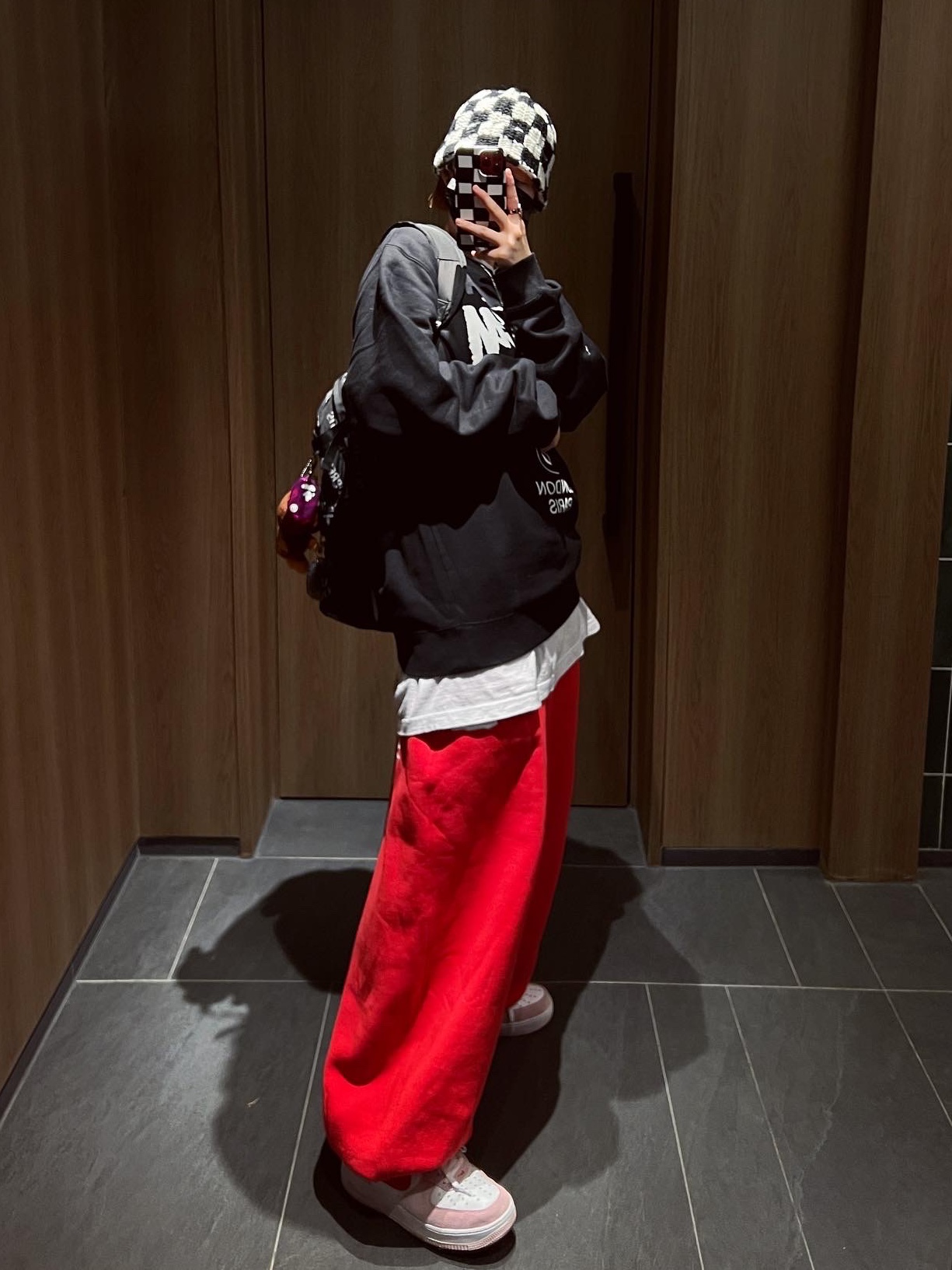 윰 (@yooooooooooomi) 님의 게시물 | KREAM