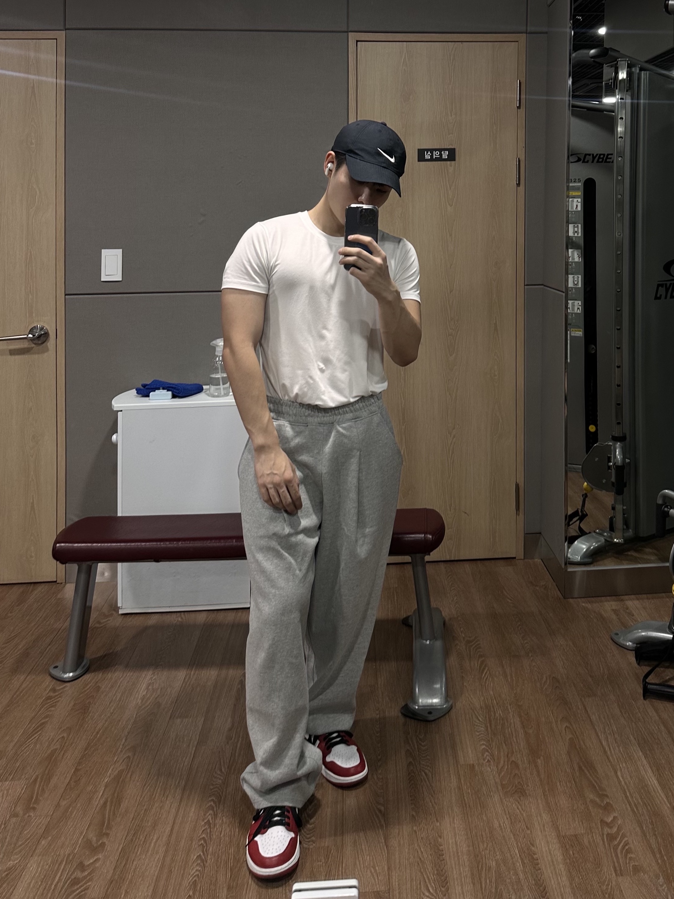 솔 (@sol_du) 님의 게시물 | KREAM