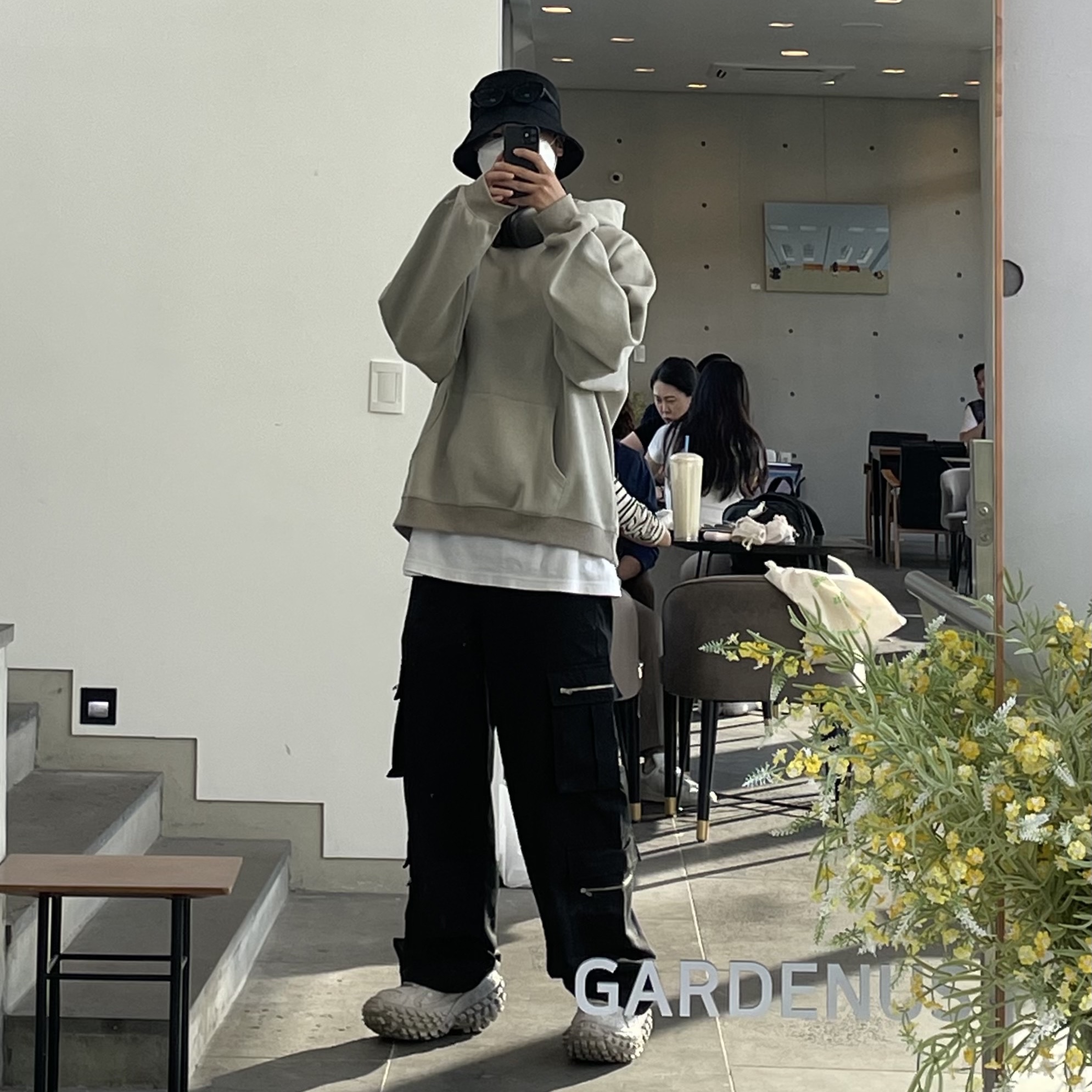 kyun_zzang (@kyun_zzang) 님의 게시물 | KREAM