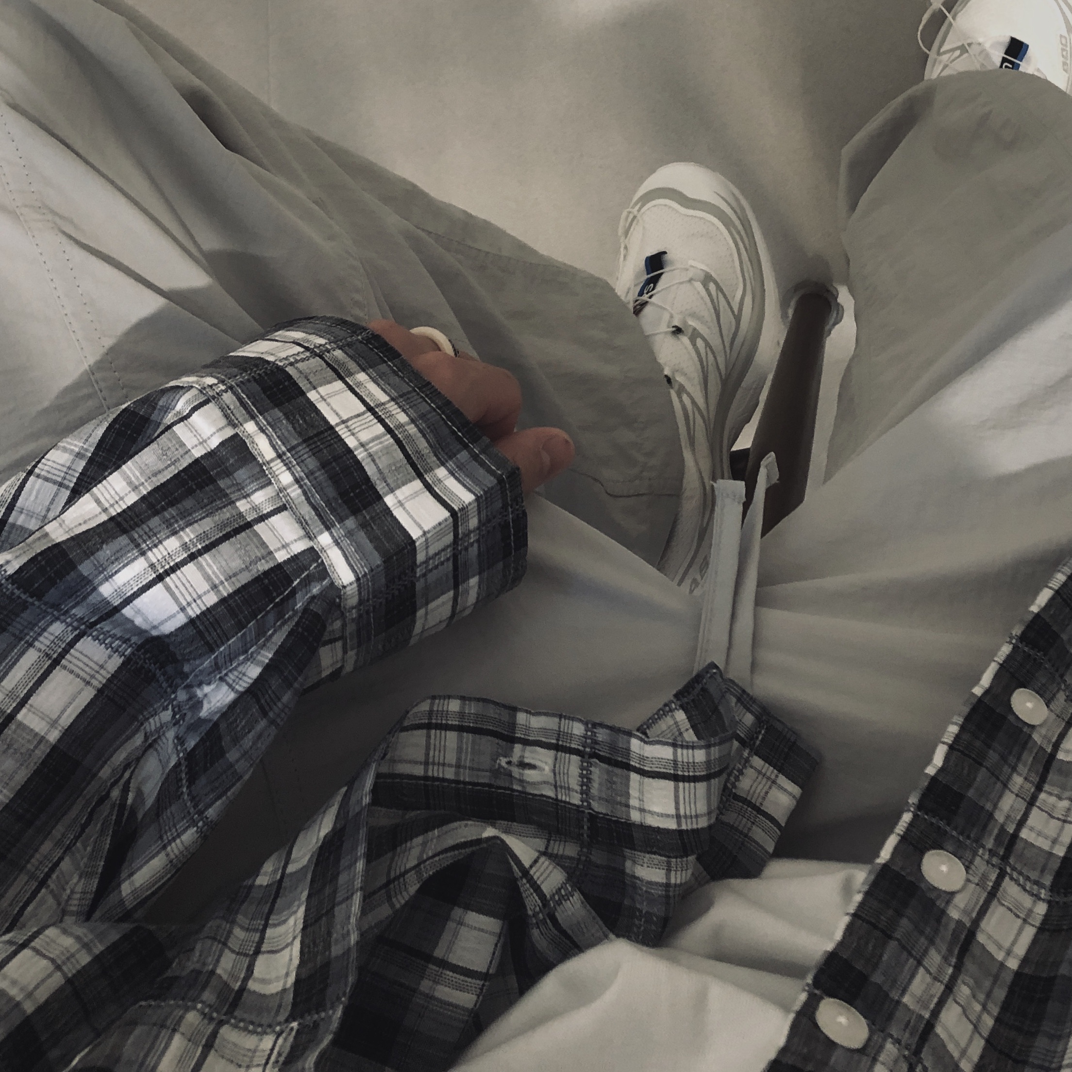 송고니 (@gony_s) 님의 게시물 | KREAM