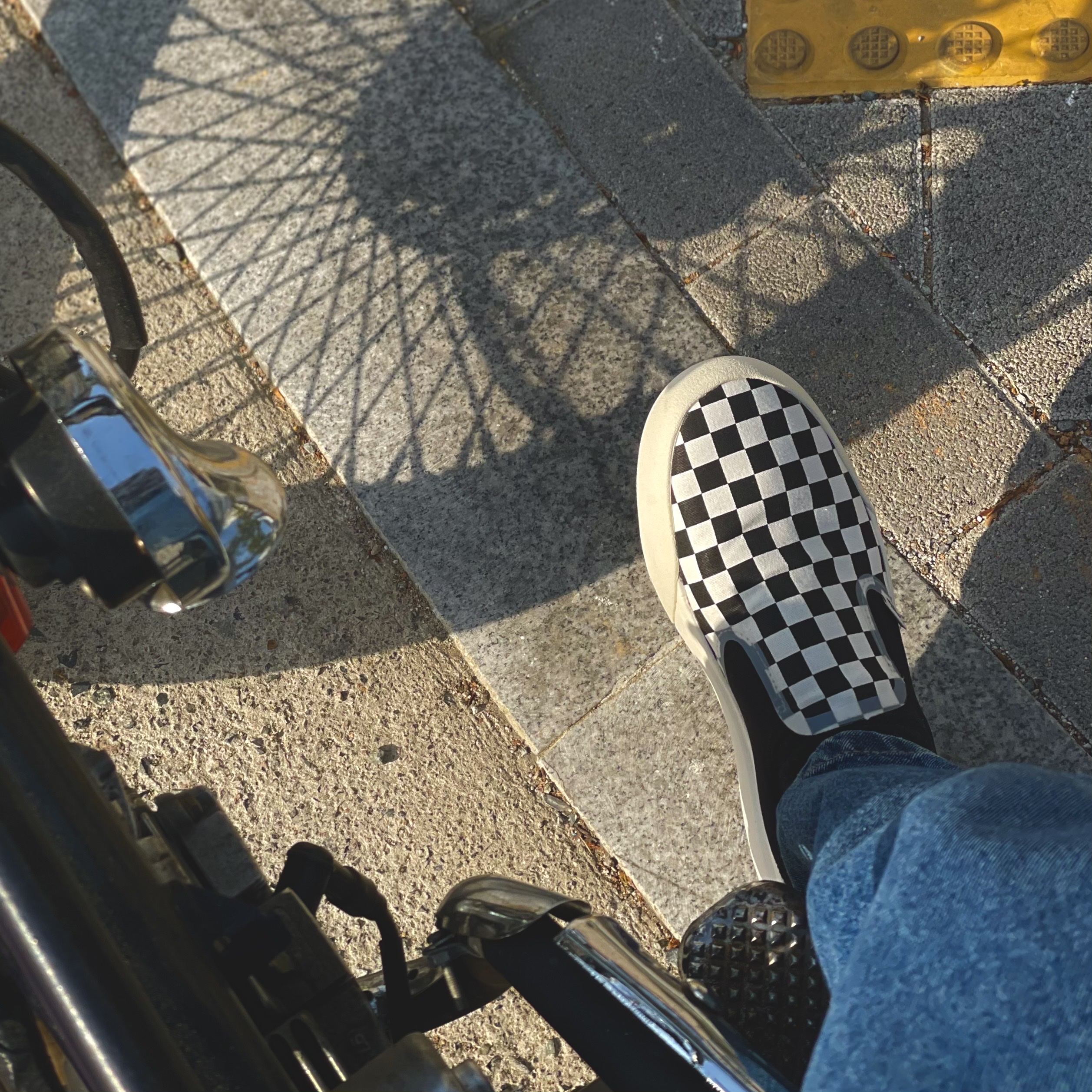 송고니 (@gony_s) 님의 게시물 | KREAM