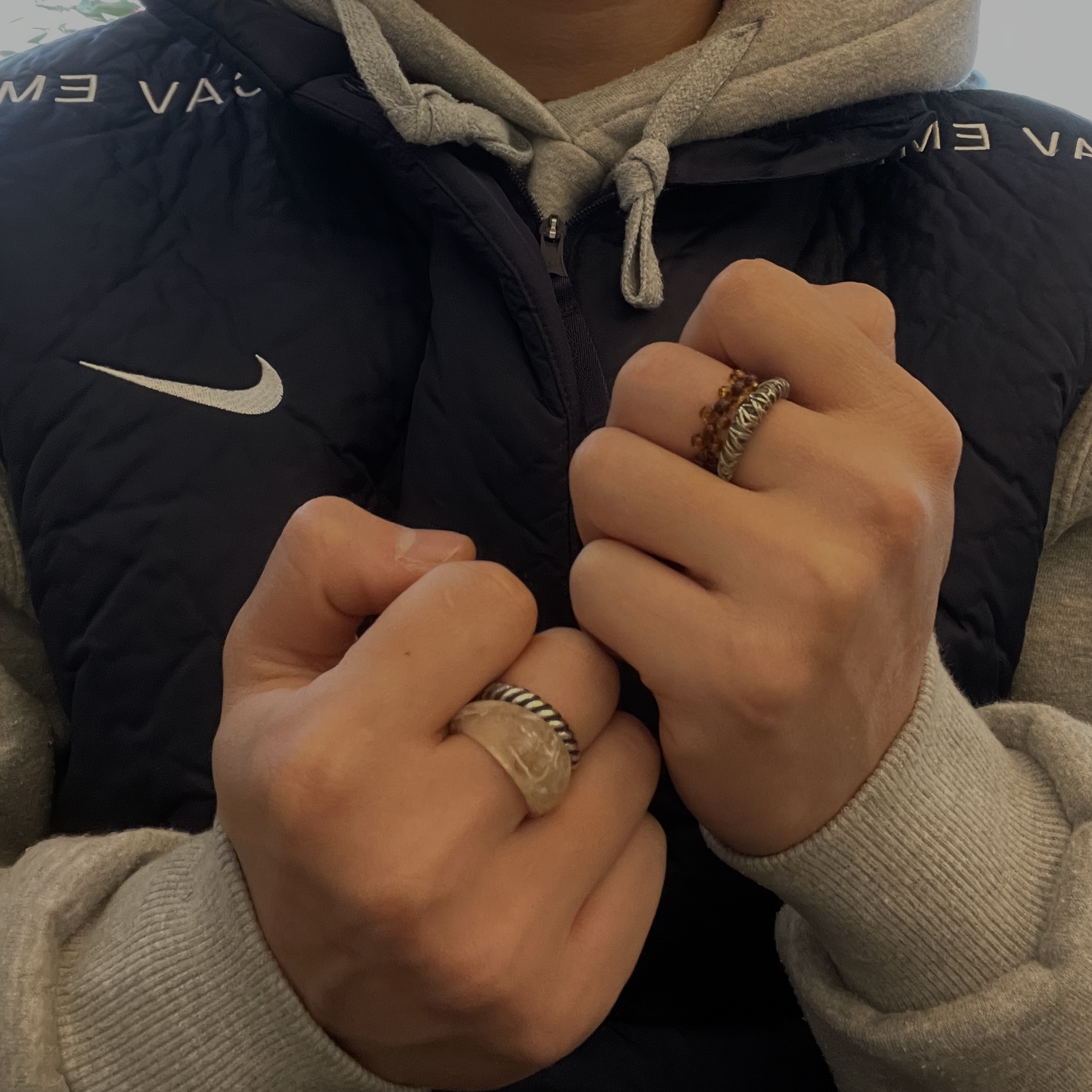 송고니 (@gony_s) 님의 게시물 | KREAM