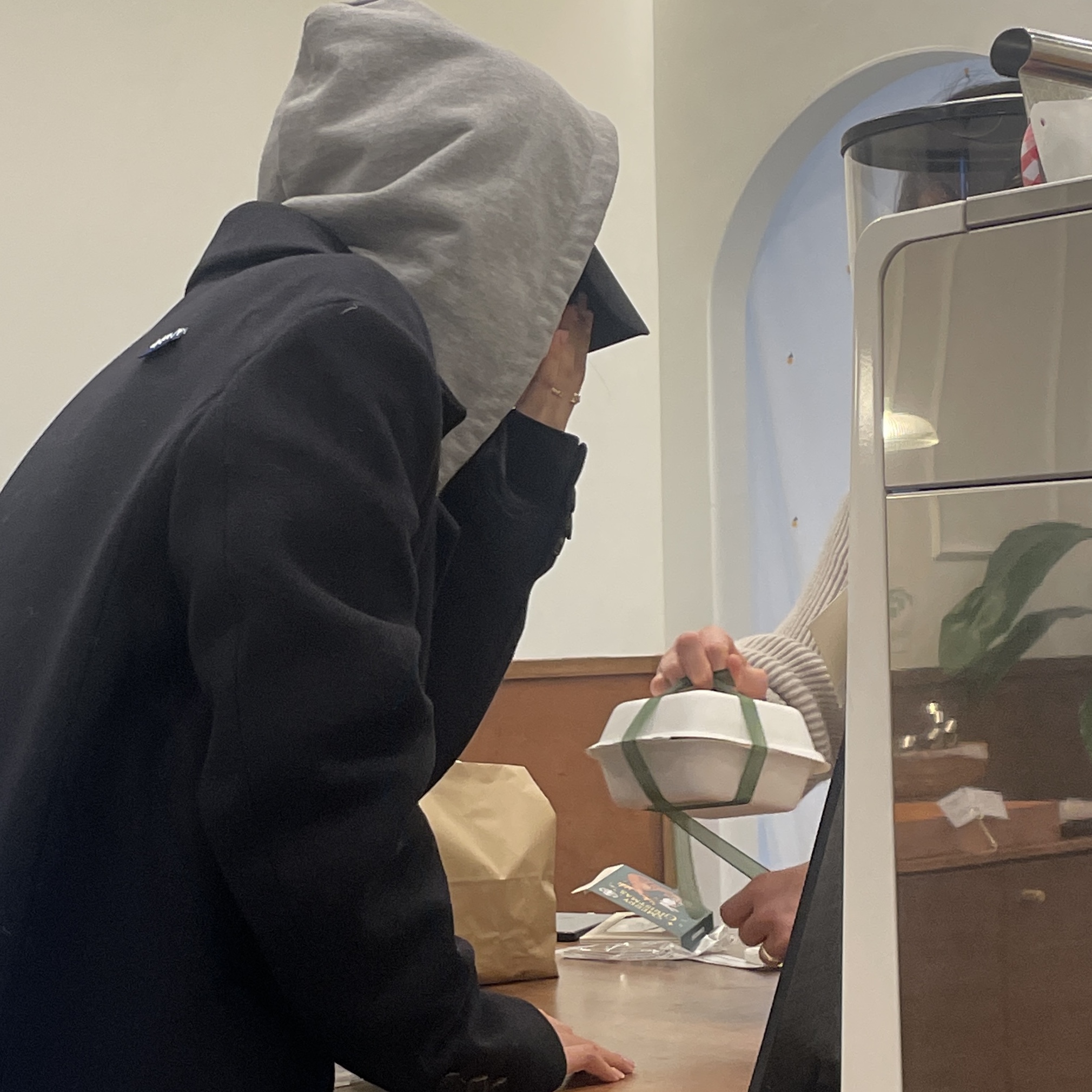 주이 (@yeon_joo) 님의 게시물 | KREAM