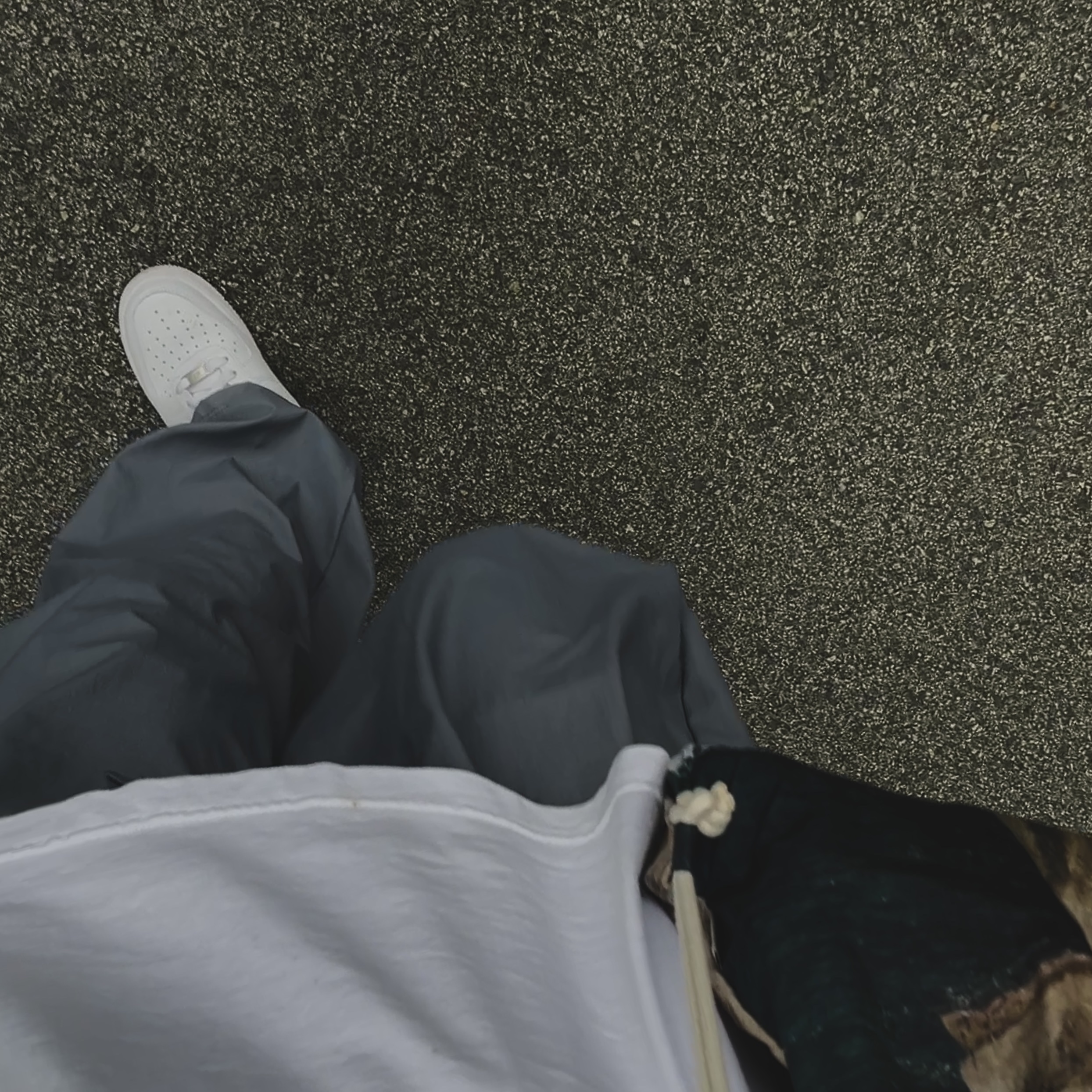 송고니 (@gony_s) 님의 게시물 | KREAM