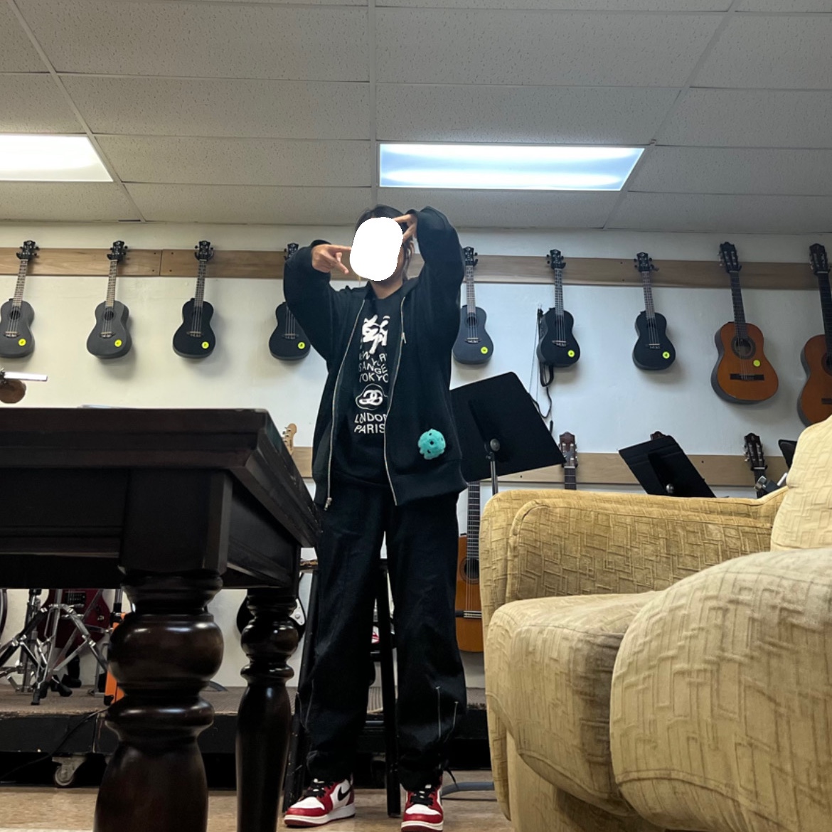 suelee11021 (@ryilynn) 님의 게시물 | KREAM