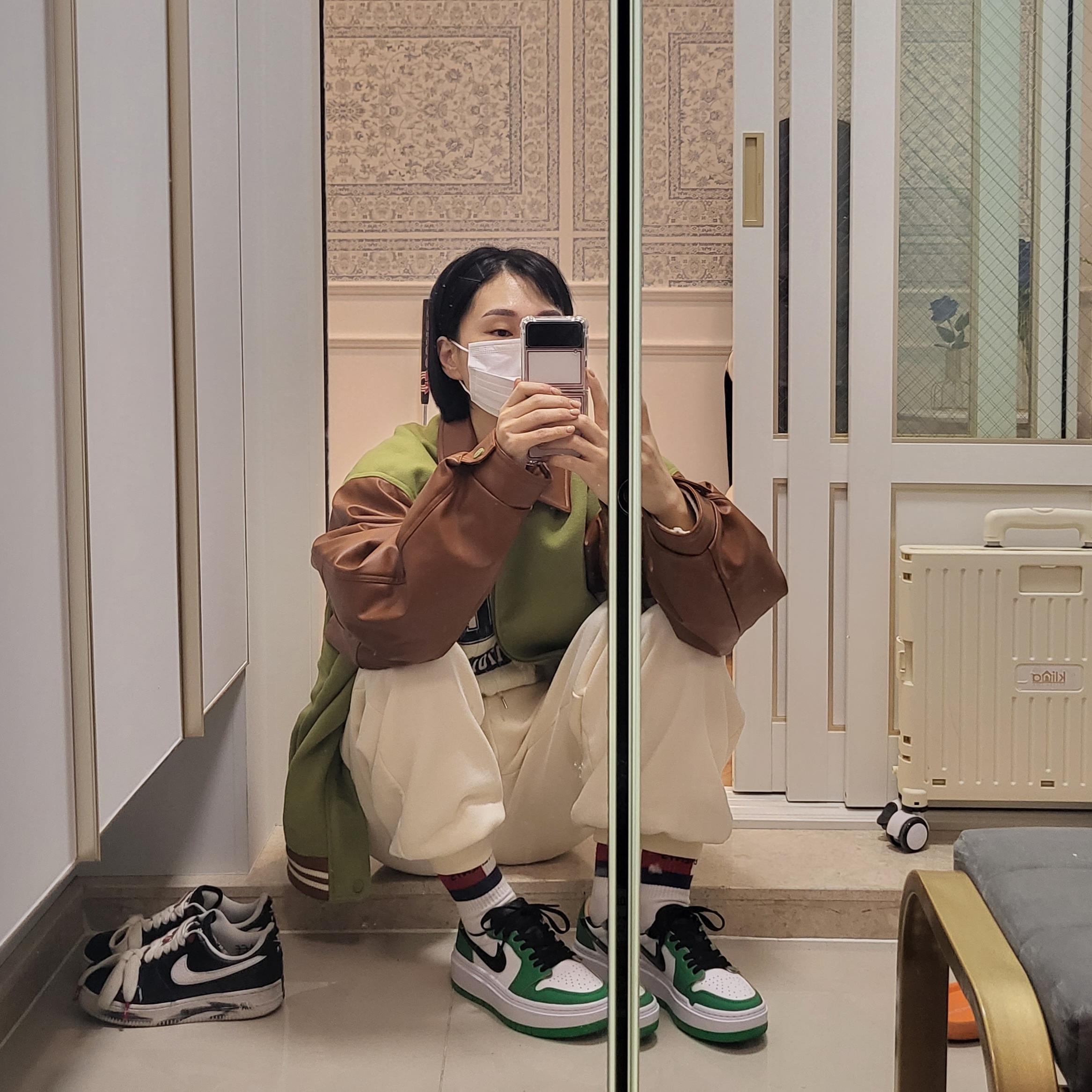 슘짱 (@sumin0122) 님의 게시물 | KREAM