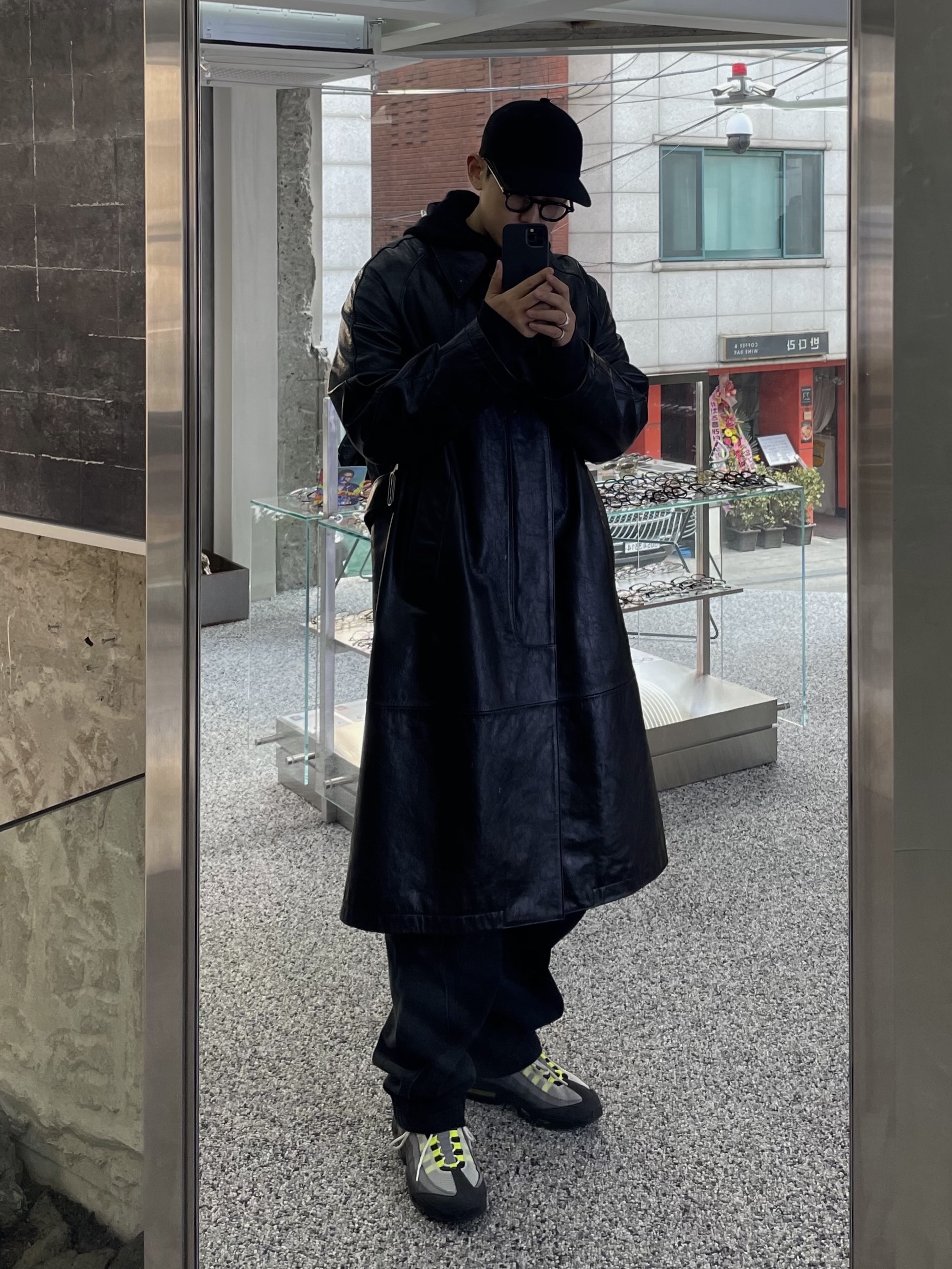 _yehchan (@ye.eee) 님의 게시물 | KREAM