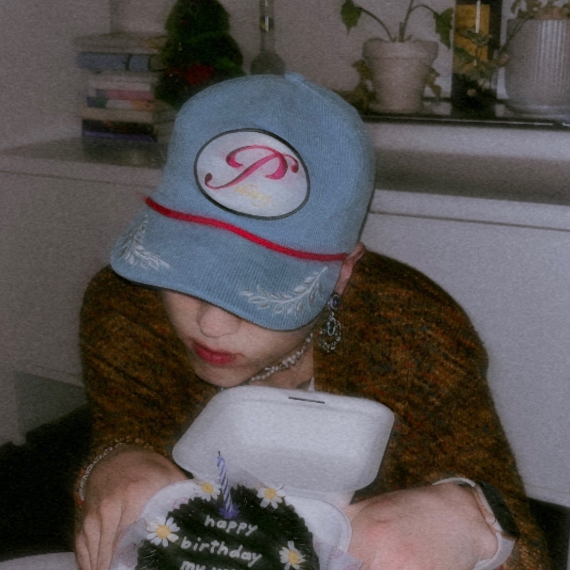 #앨범나온다함 해시태그 STYLE | KREAM