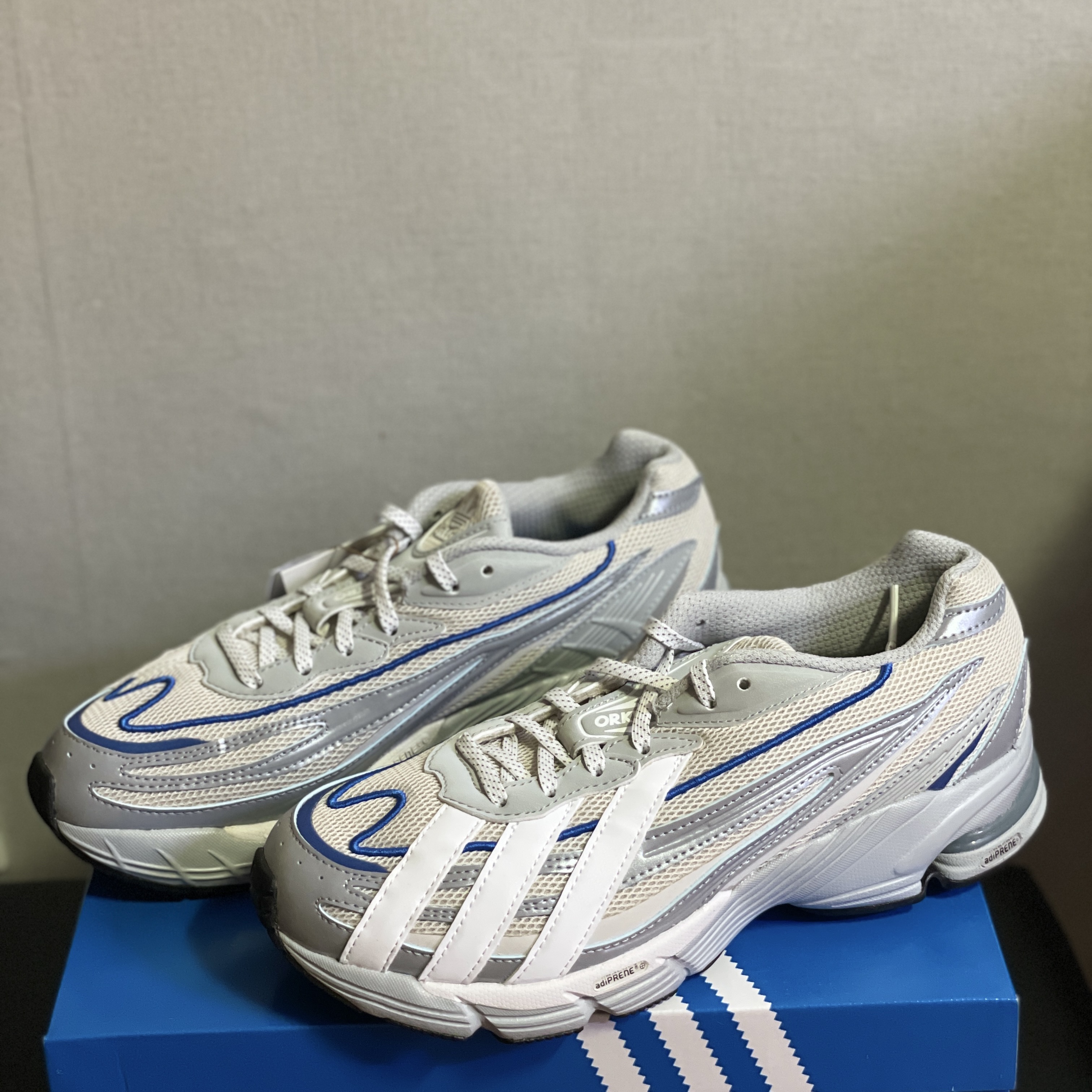 세마 (@gronring) 님의 게시물 | KREAM