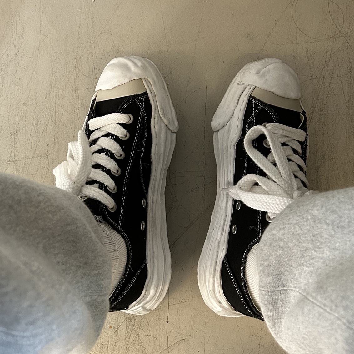 개집사 (@philosophy_jo) 님의 게시물 | KREAM