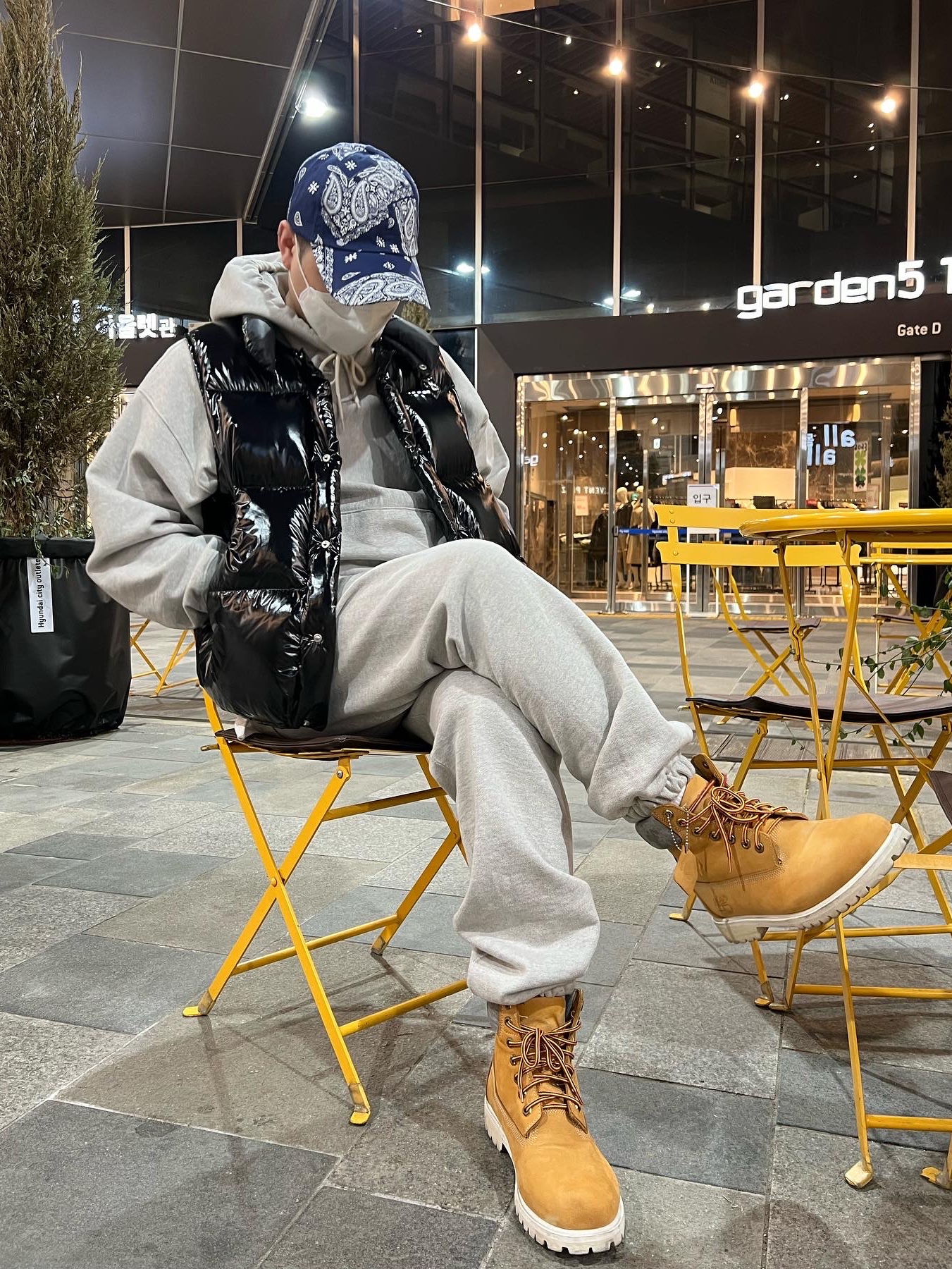 🧢👕👖 (@blue_boy) 님의 게시물 | KREAM