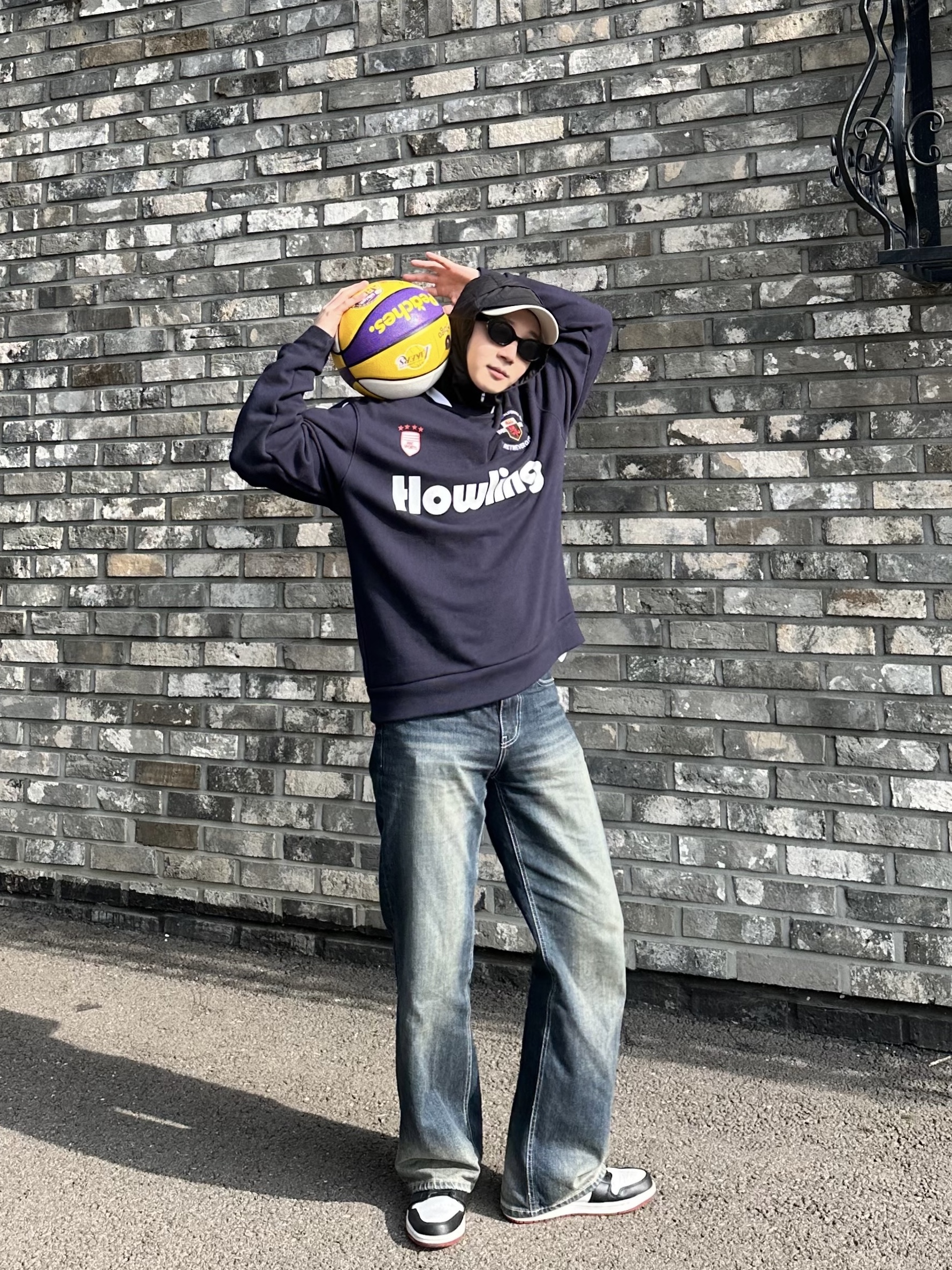 권영후 (@0_hxx_) 님의 게시물 | KREAM