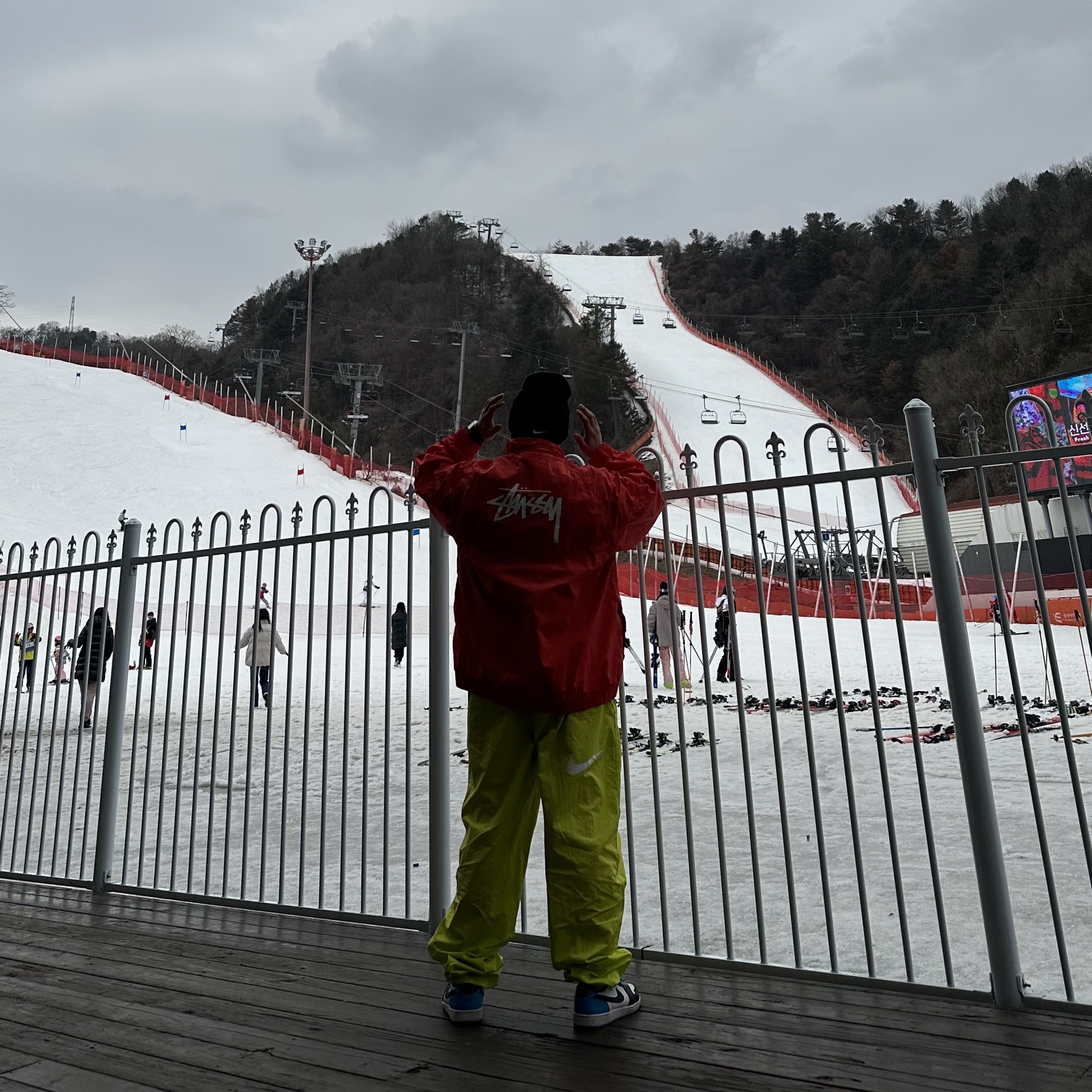 supreme (@v2_keroro) 님의 게시물 | KREAM