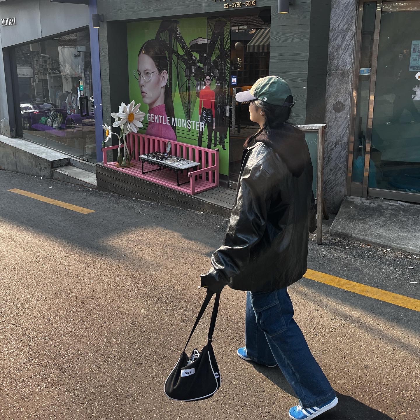 람보 (@yoon__br) 님의 게시물 | KREAM