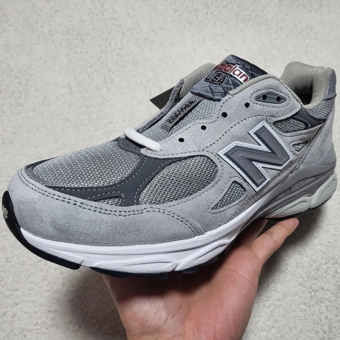 꺼낸다 (@k1m_0j) 님의 게시물 | KREAM