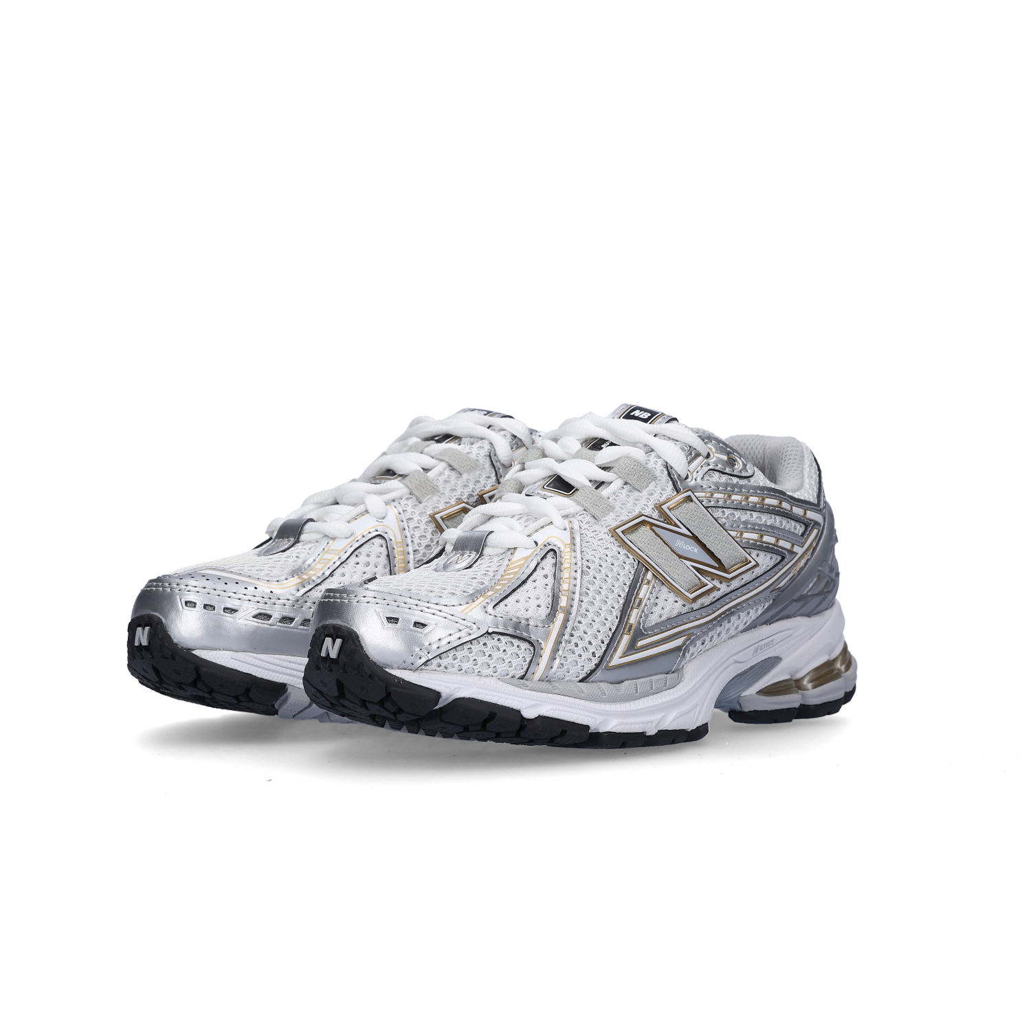 뉴발란스 1906R 화이트 메탈릭 실버 | KREAM