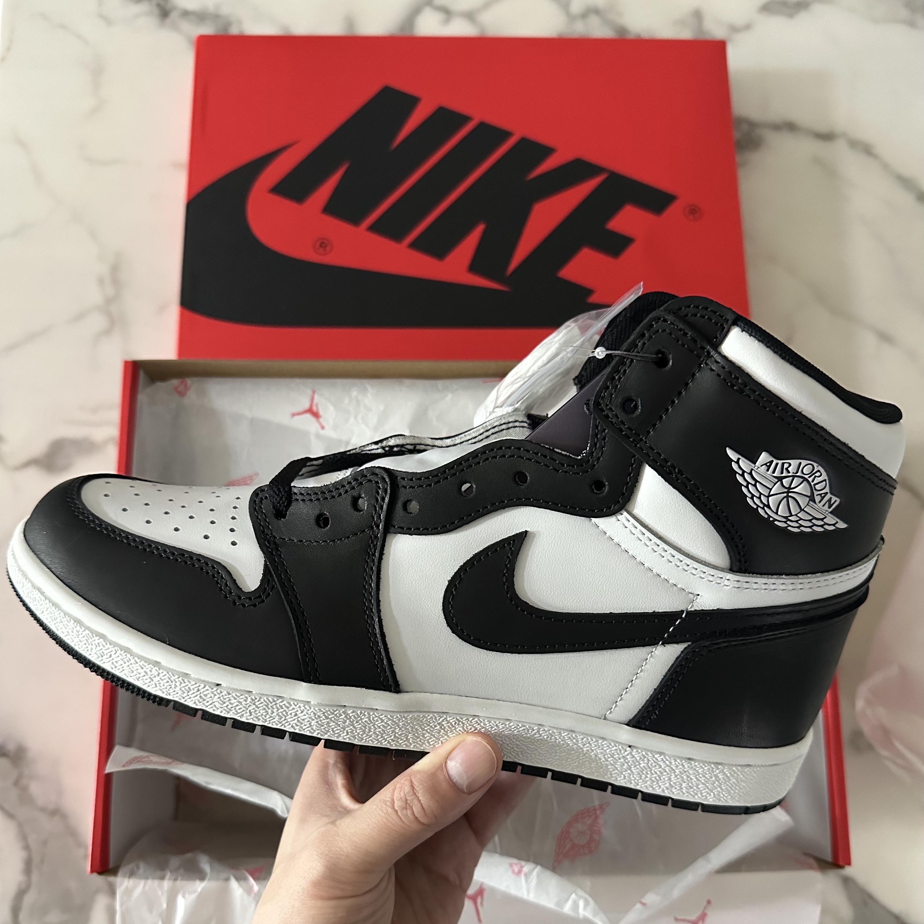 Hope & W... (@flower8385) 님의 게시물 | KREAM