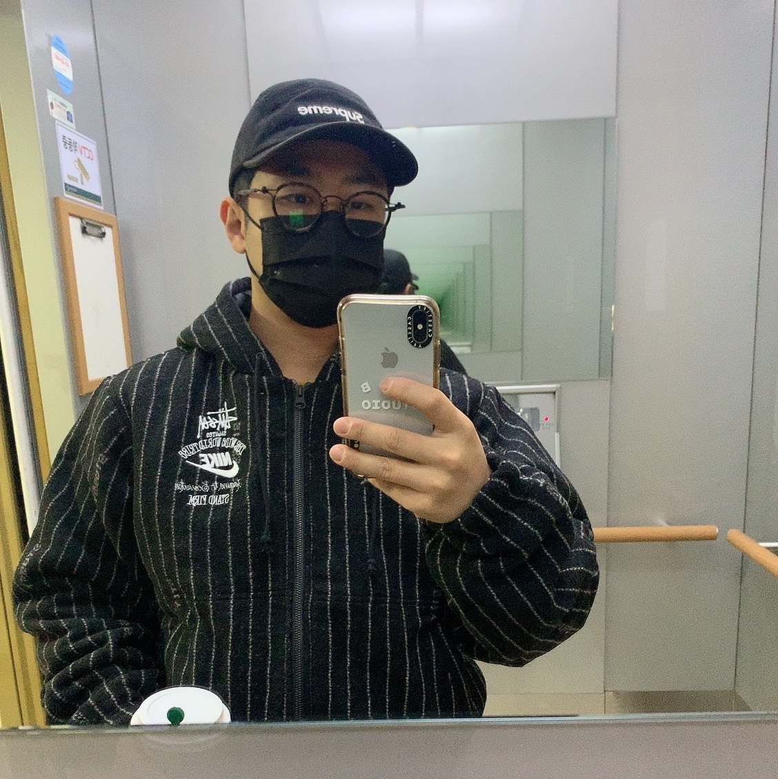 심심풀이 (@ysk2915) 님의 게시물 | KREAM