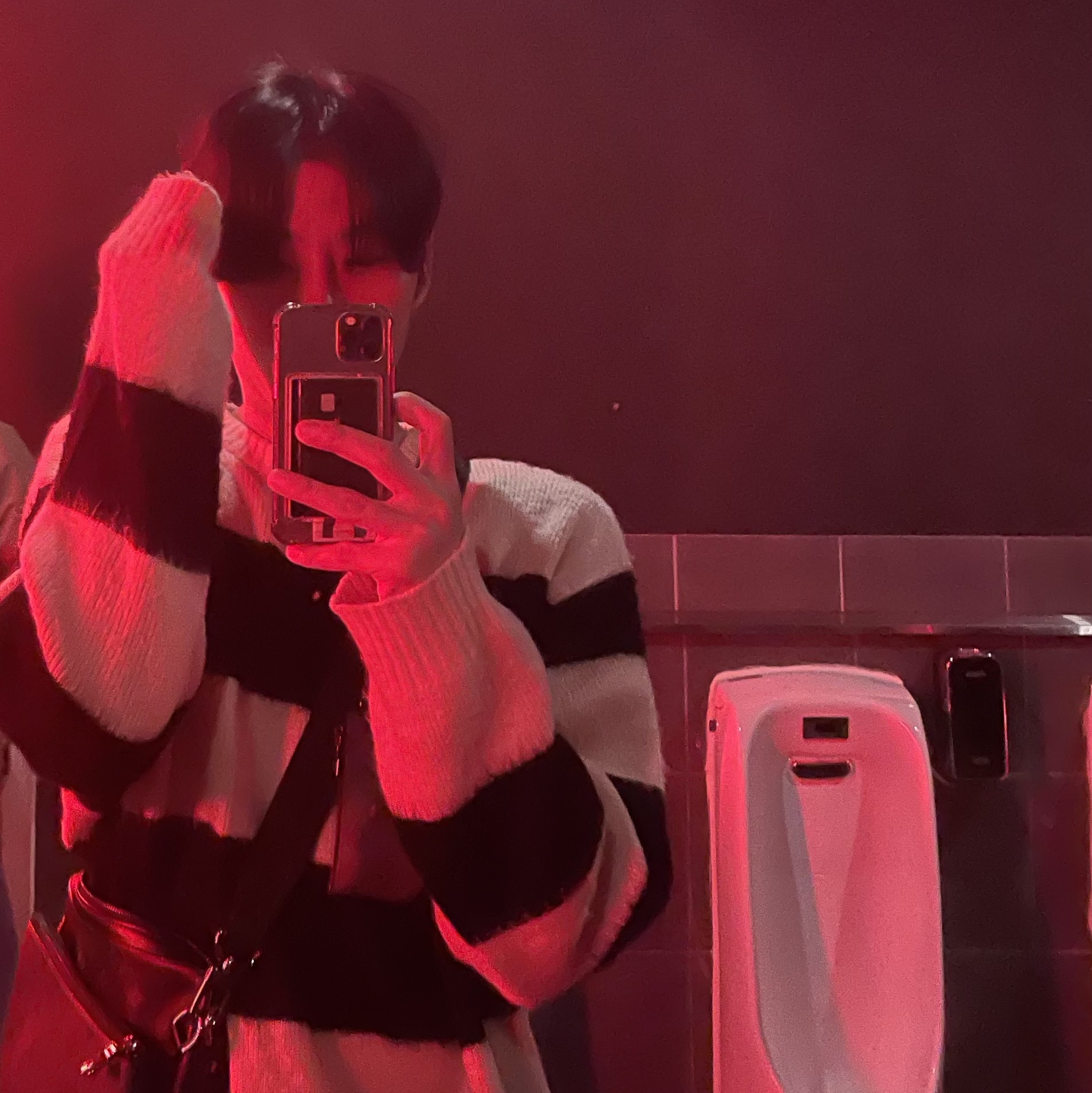 (@sseok.176.62) 님의 게시물 | KREAM