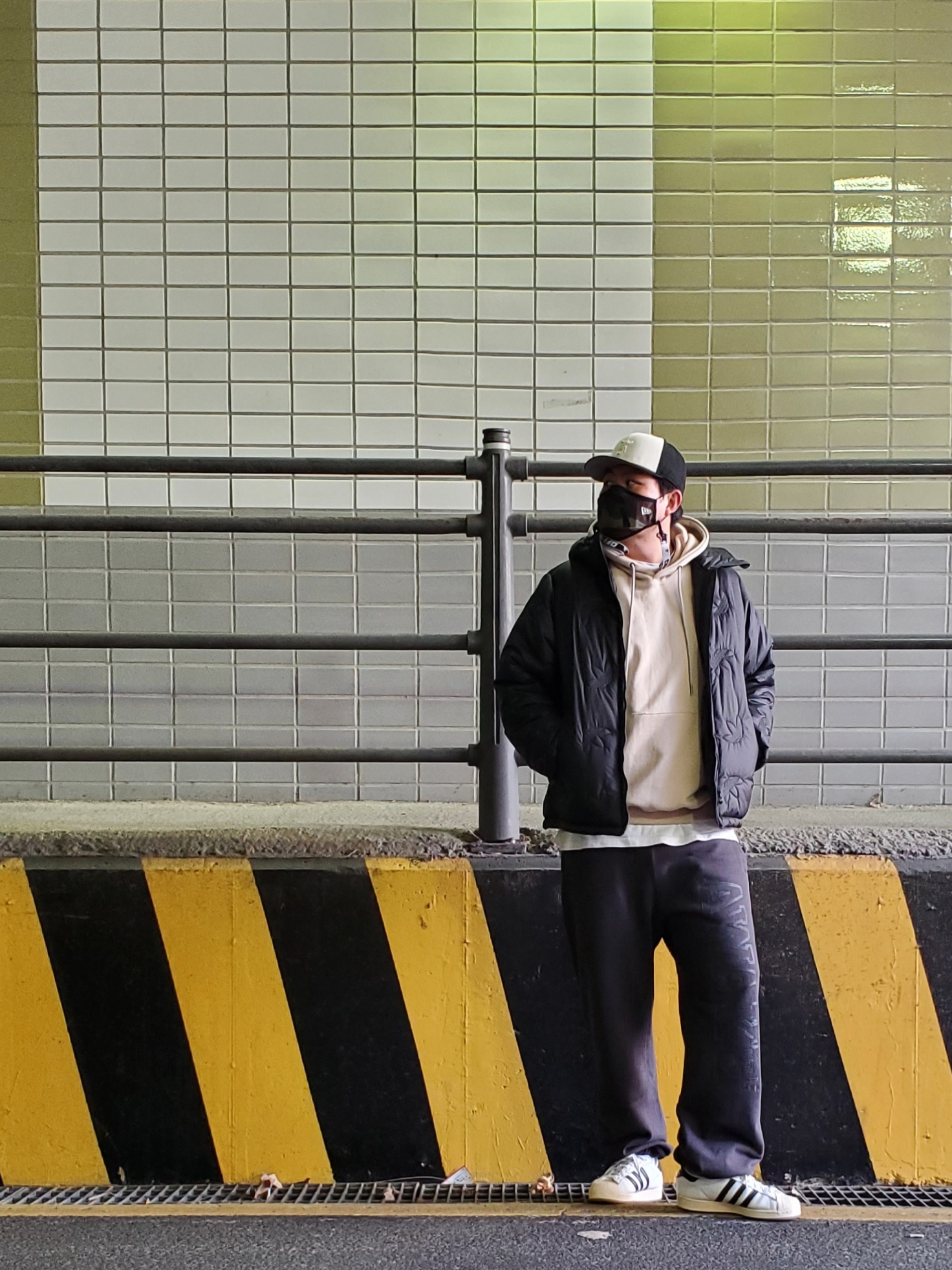 택군 (@taekgoon) 님의 게시물 | KREAM