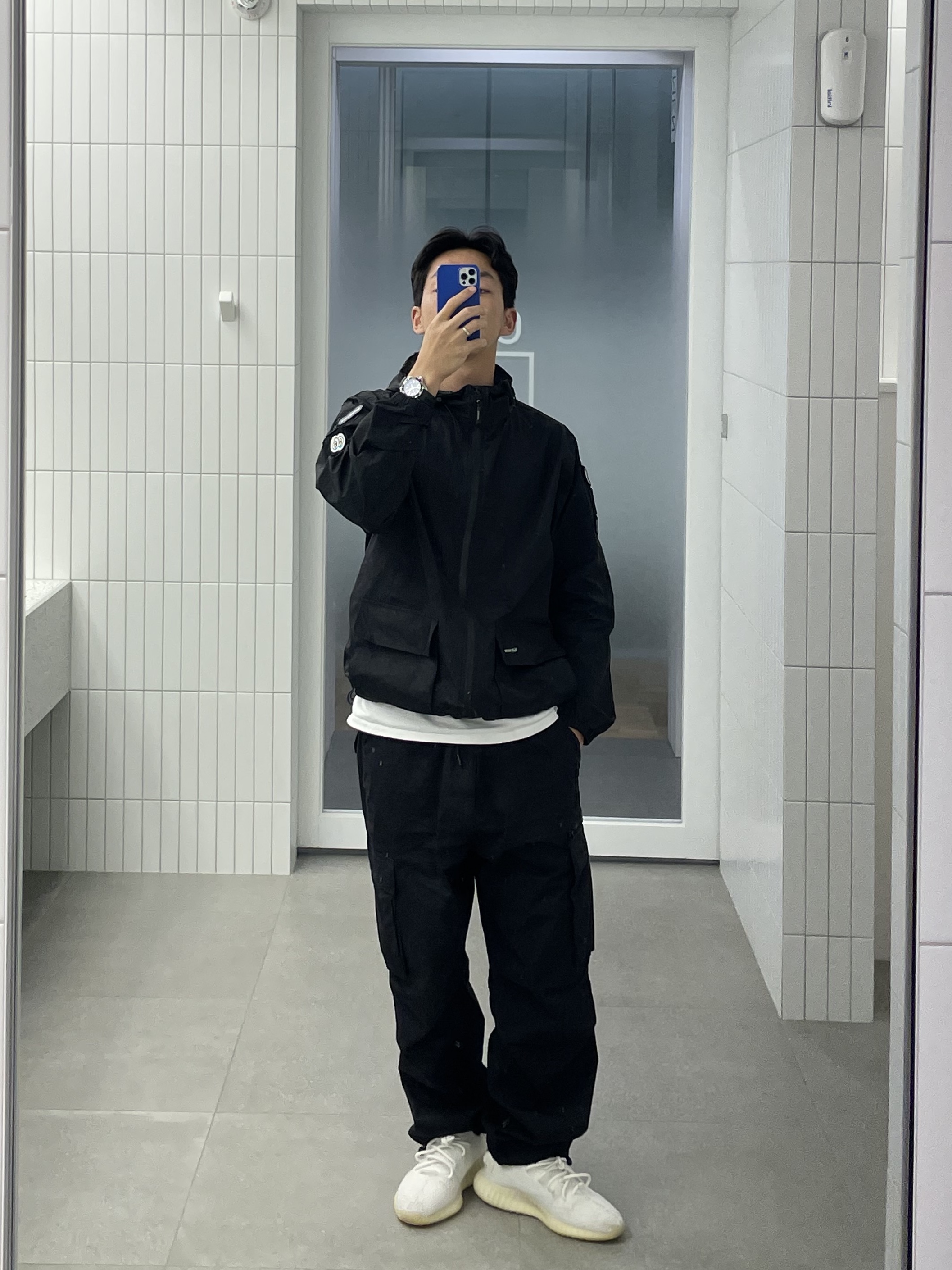 han (@dunkoryeezy) 님의 게시물 | KREAM