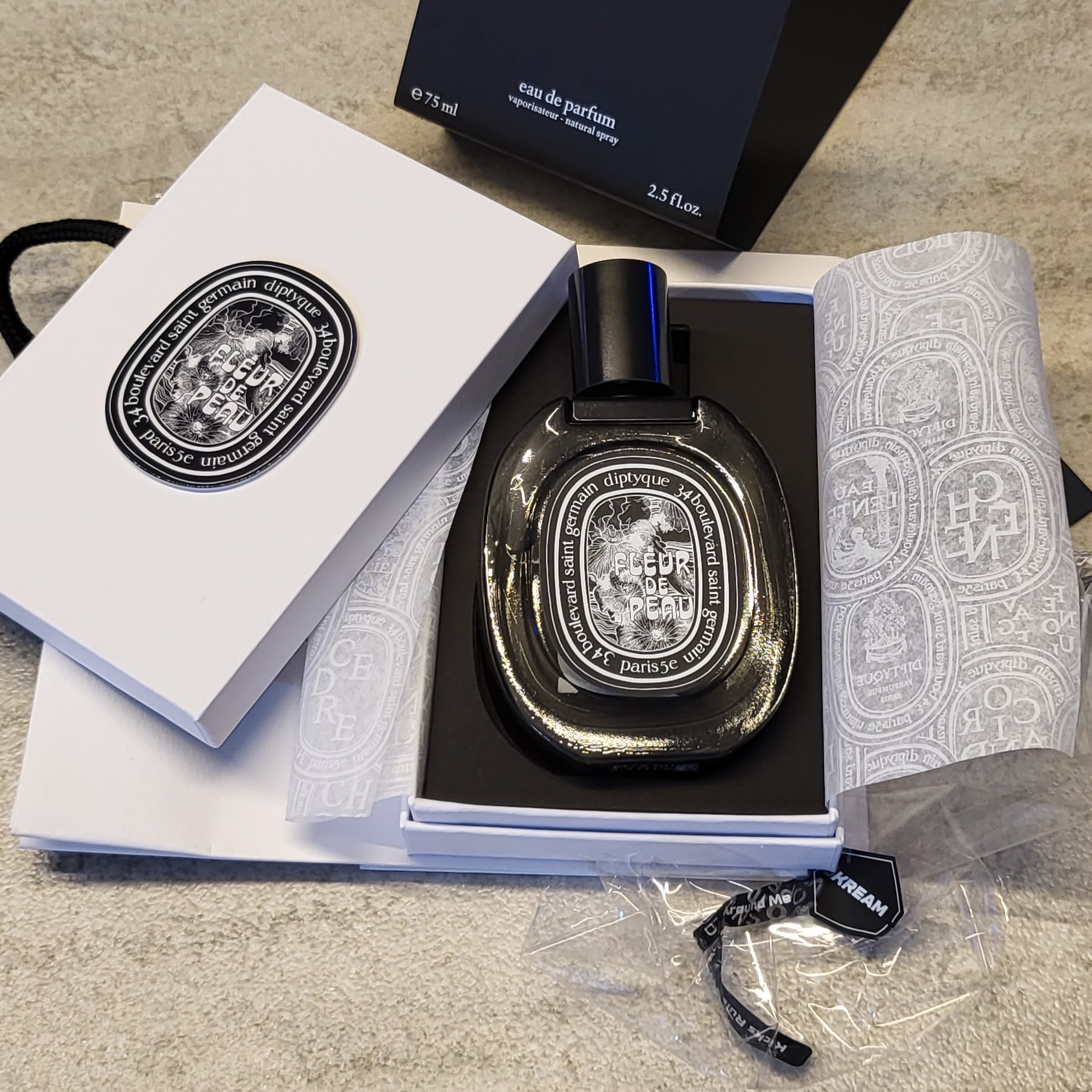 다다익선 (@joramfe) 님의 게시물 | KREAM