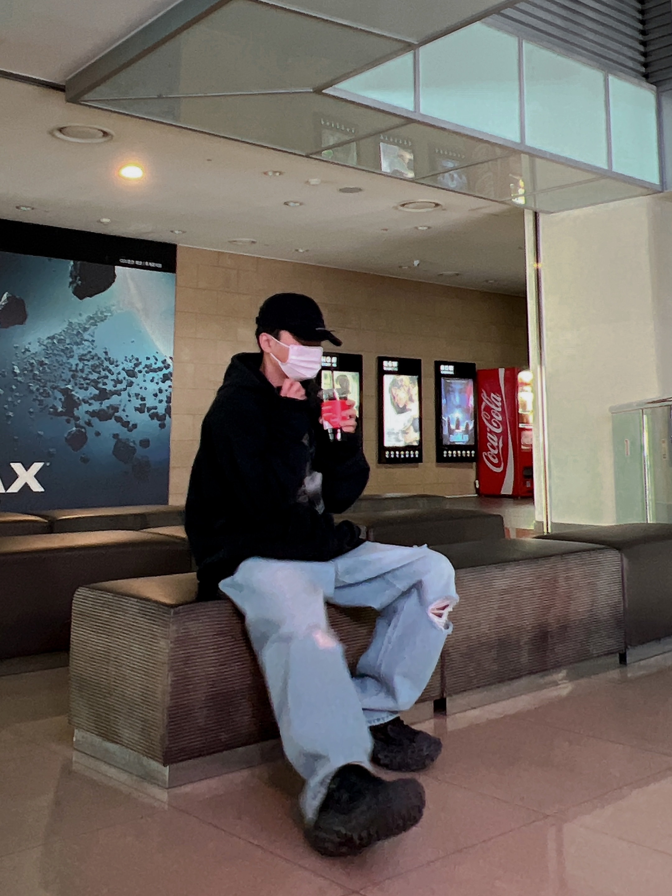 (@hype_boy_) 님의 게시물 | KREAM