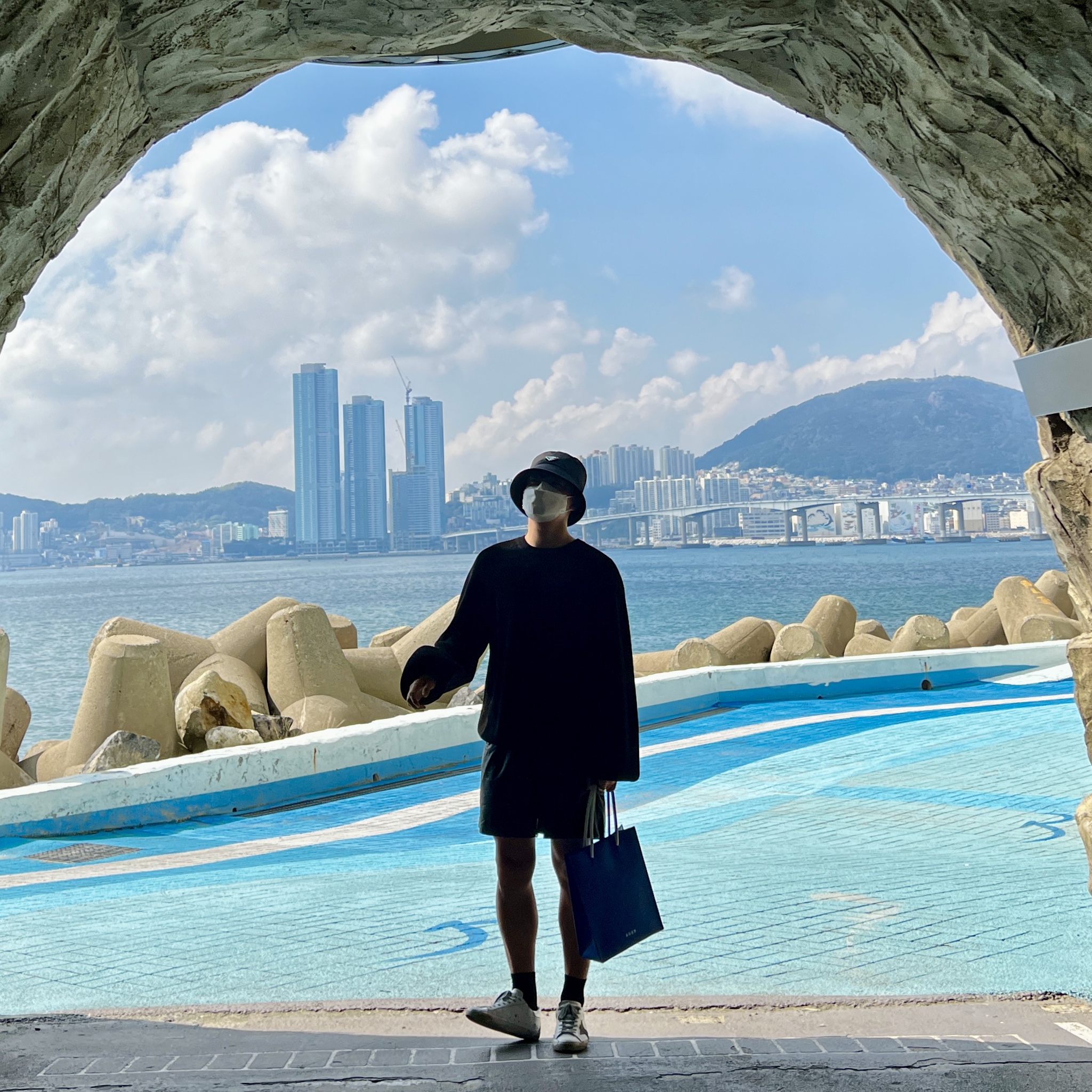 pang_gu (@pang_gu) 님의 게시물 | KREAM