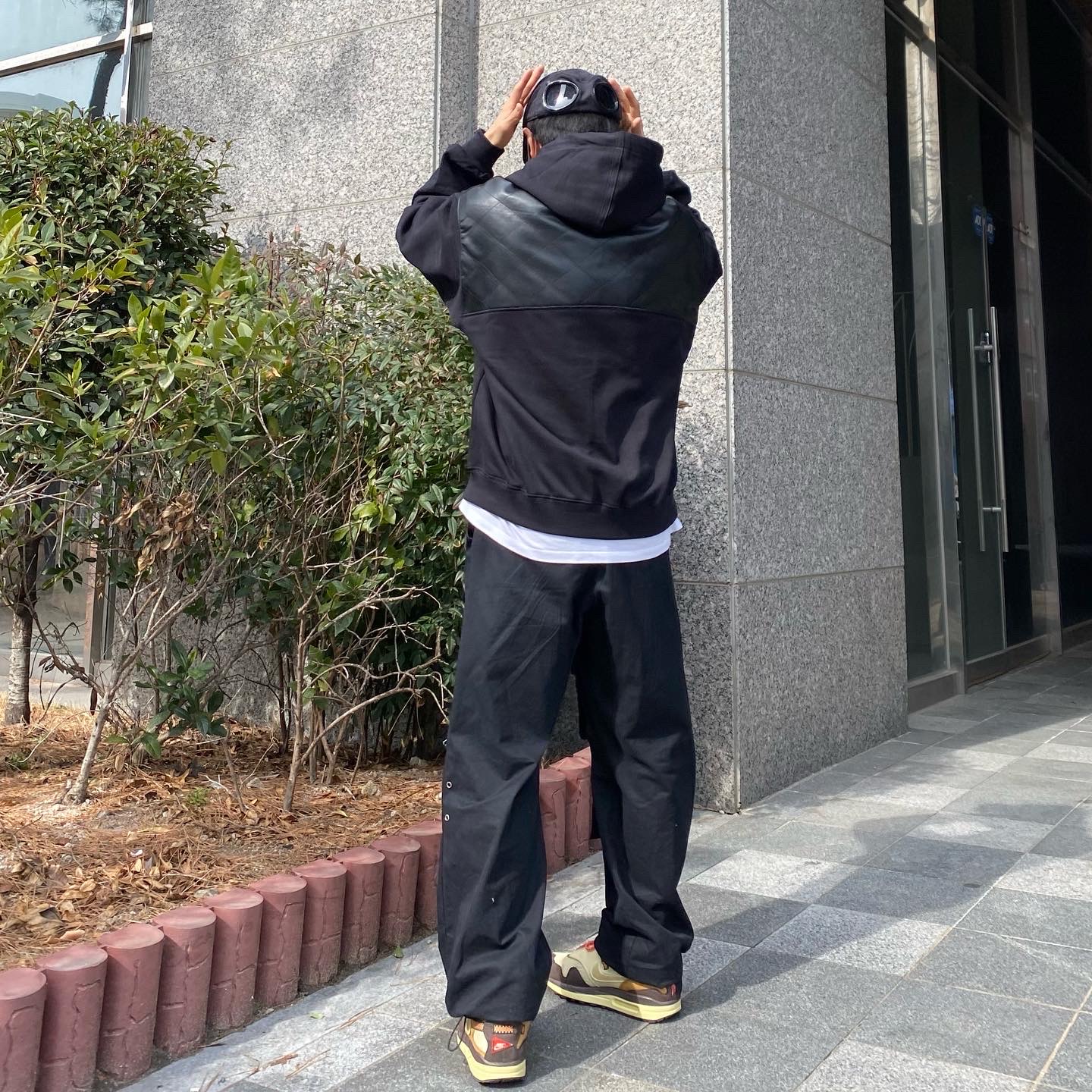 신친놈👟 ️‍🔥 (@ones._.k) 님의 게시물 | KREAM