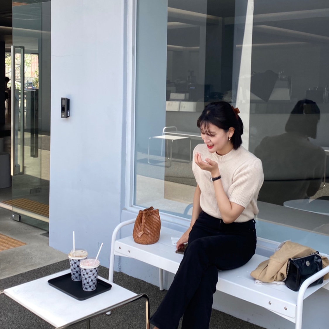 전소이 (@jeon_soi) 님의 게시물 | KREAM