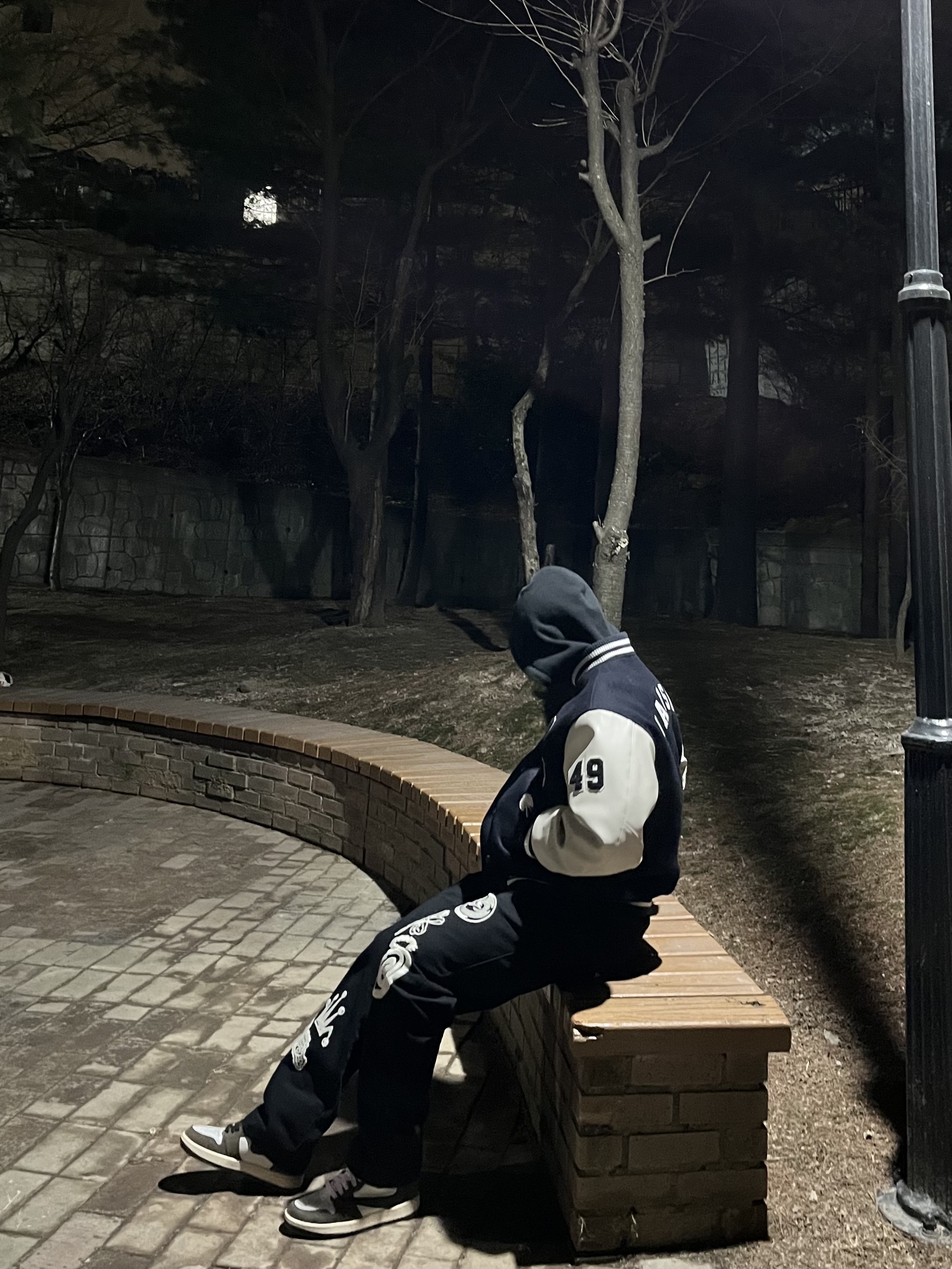 ? (@jhkk__) 님의 게시물 | KREAM