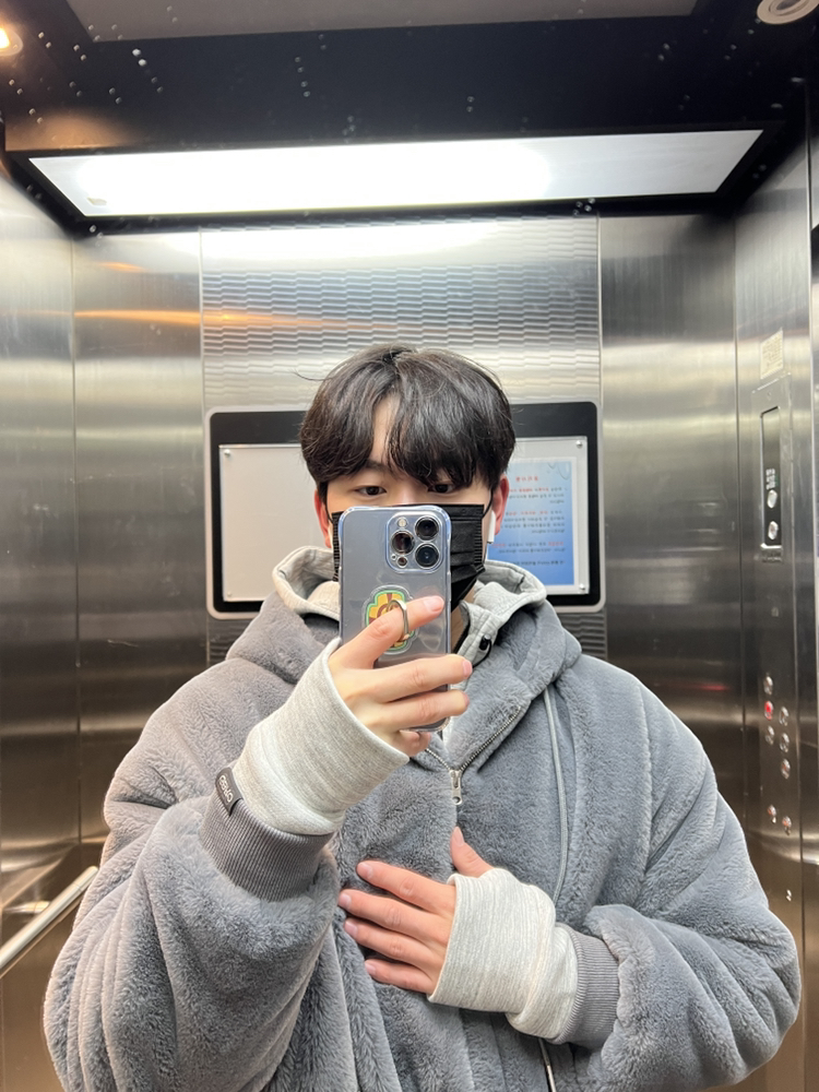 (@yeons_96) 님의 게시물 | KREAM