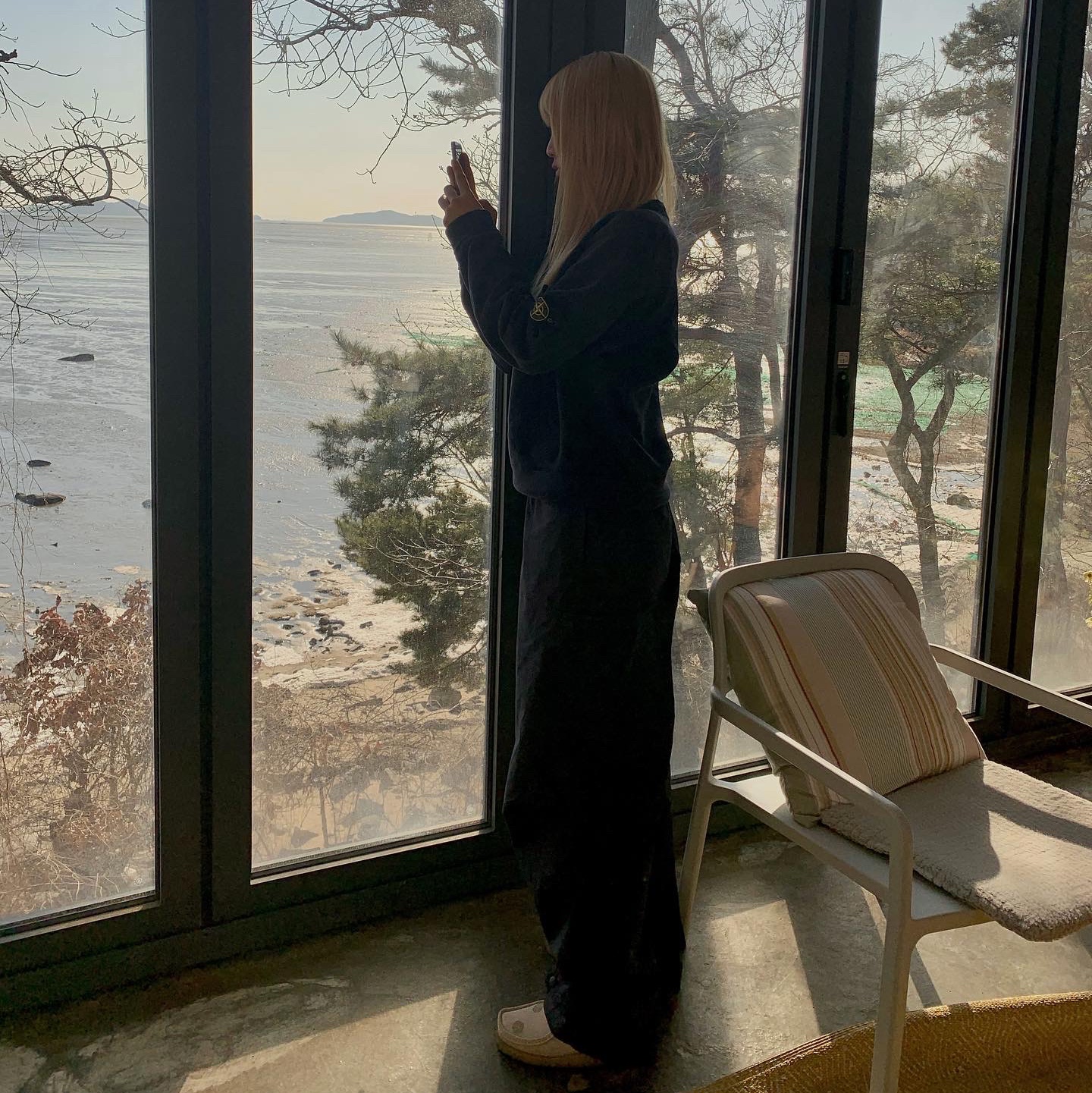 랑만 (@raangman) 님의 게시물 | KREAM