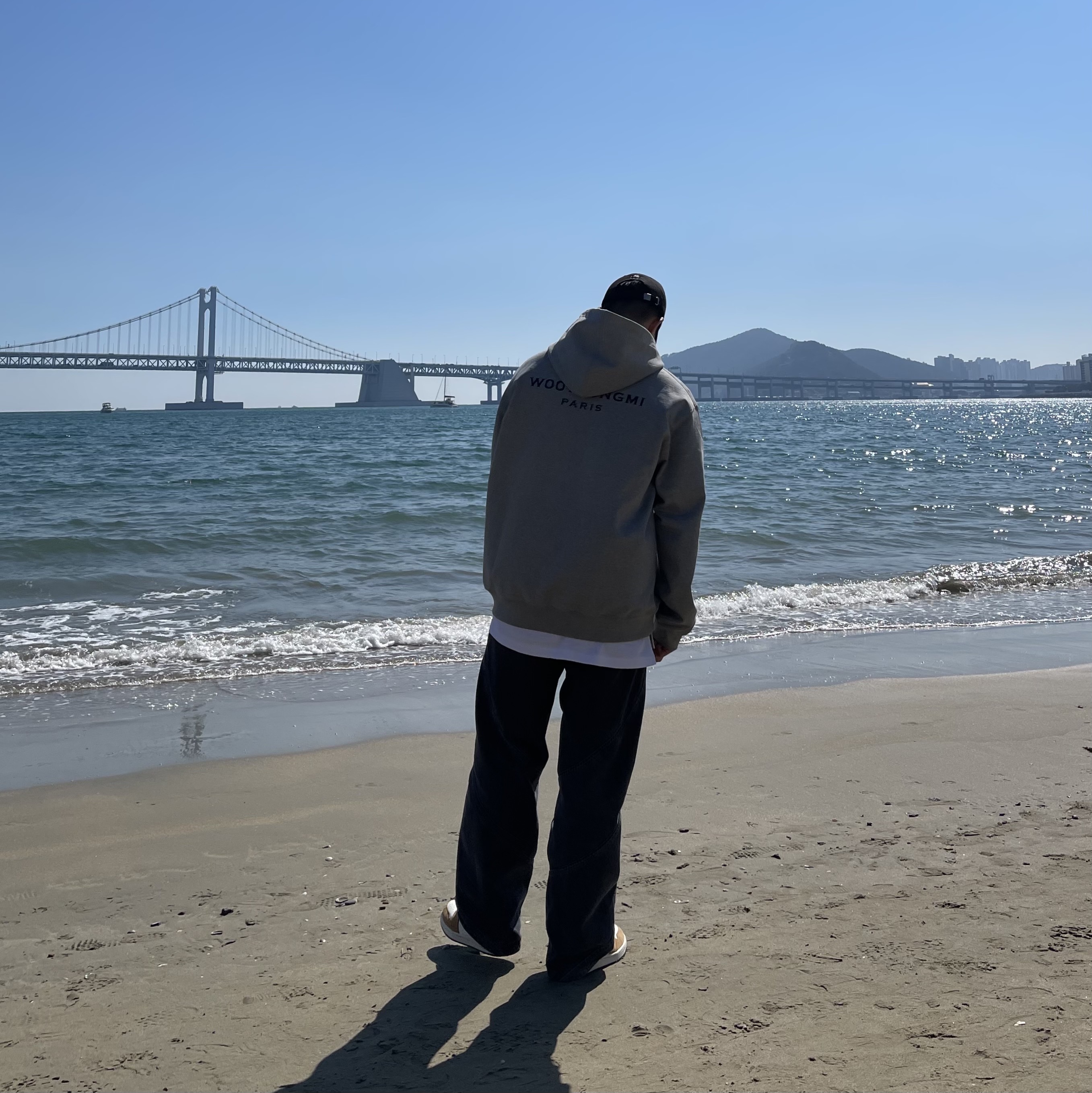 버미 (@_beomy) 님의 게시물 | KREAM