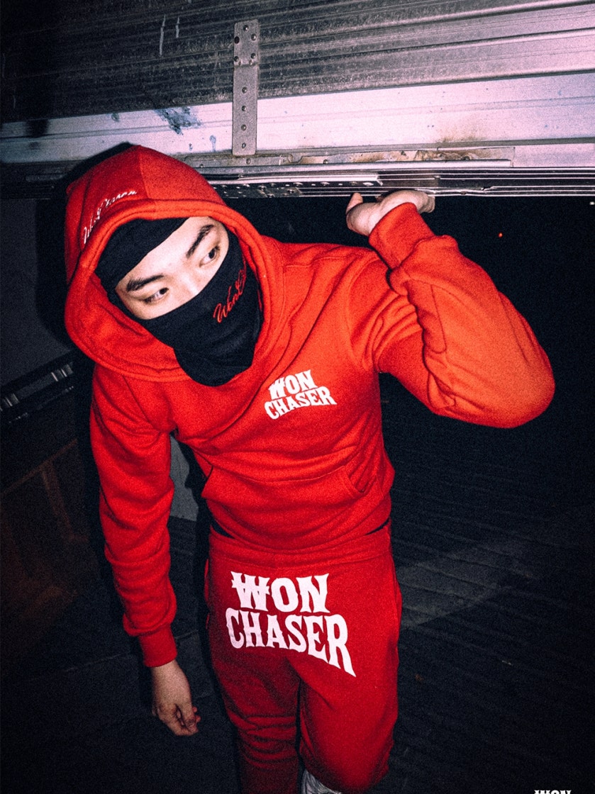 Won Chaser (@wonchaser_o...) 님의 게시물 | KREAM